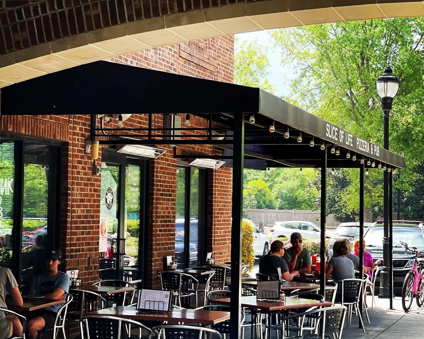 Slice of Life Pizzeria & Pub