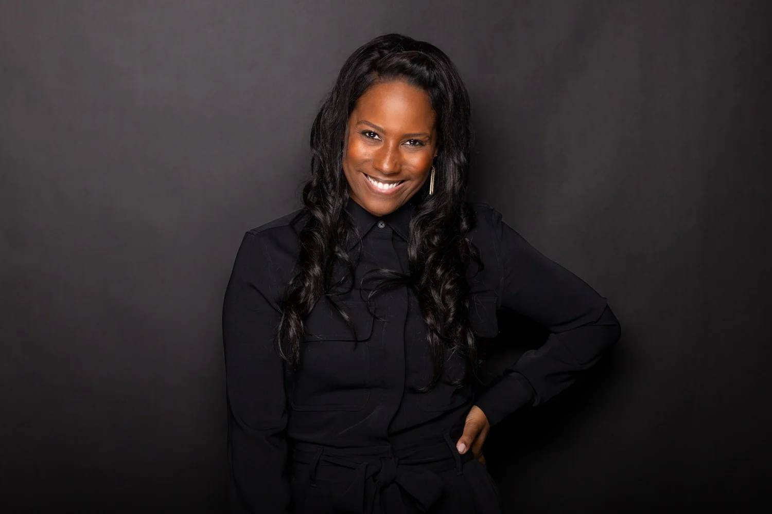 Dr. Mariel Buqué