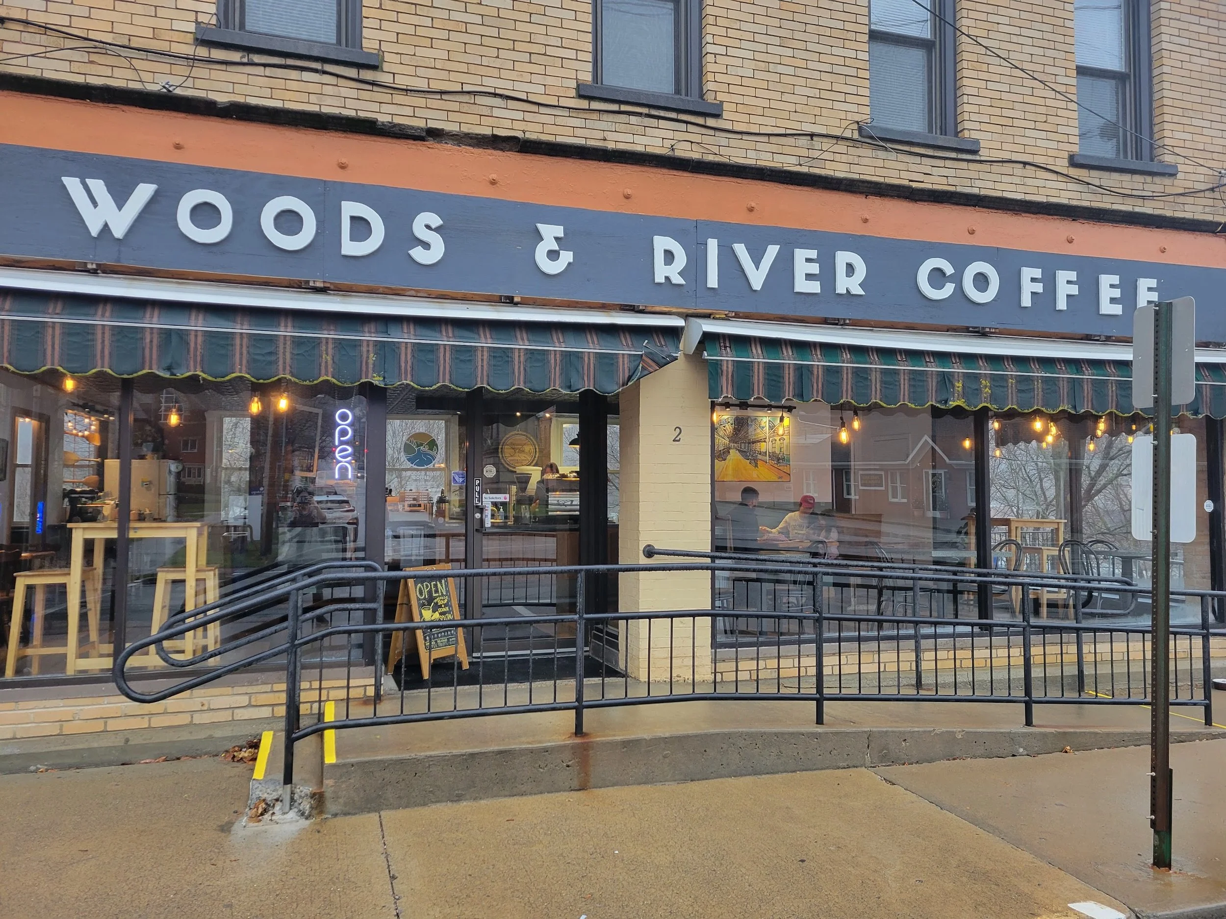 Woods & River Coffee