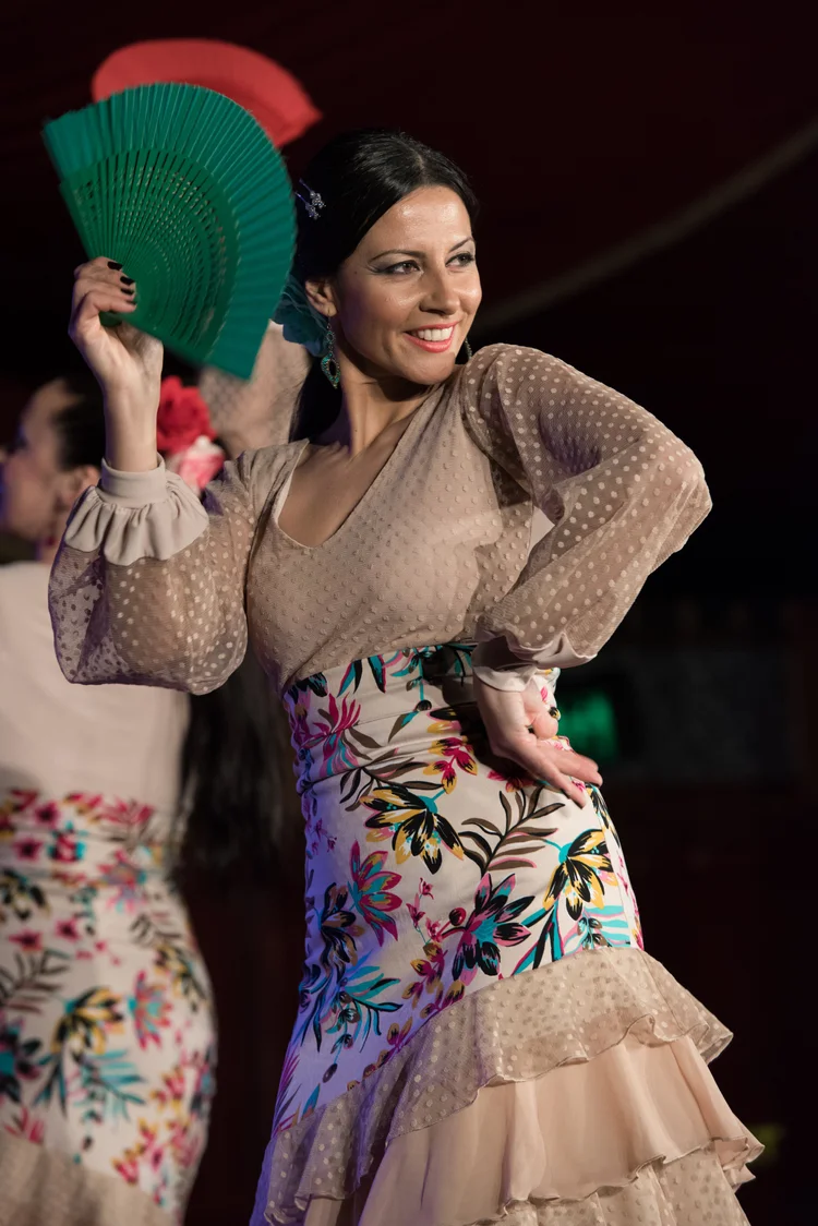 Bios — Alma Flamenca