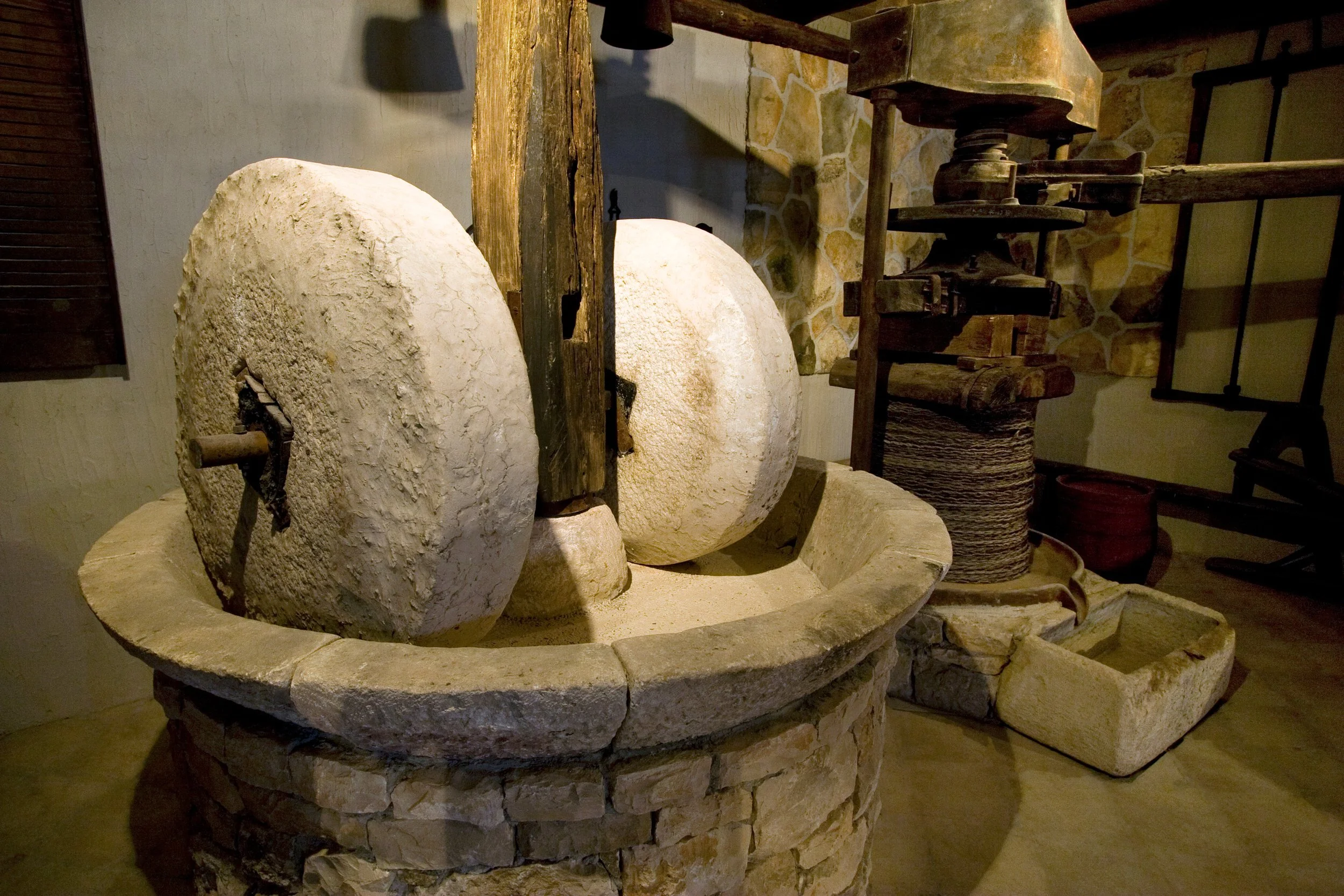 Milling Equipment Explained — The Olive Oil Source