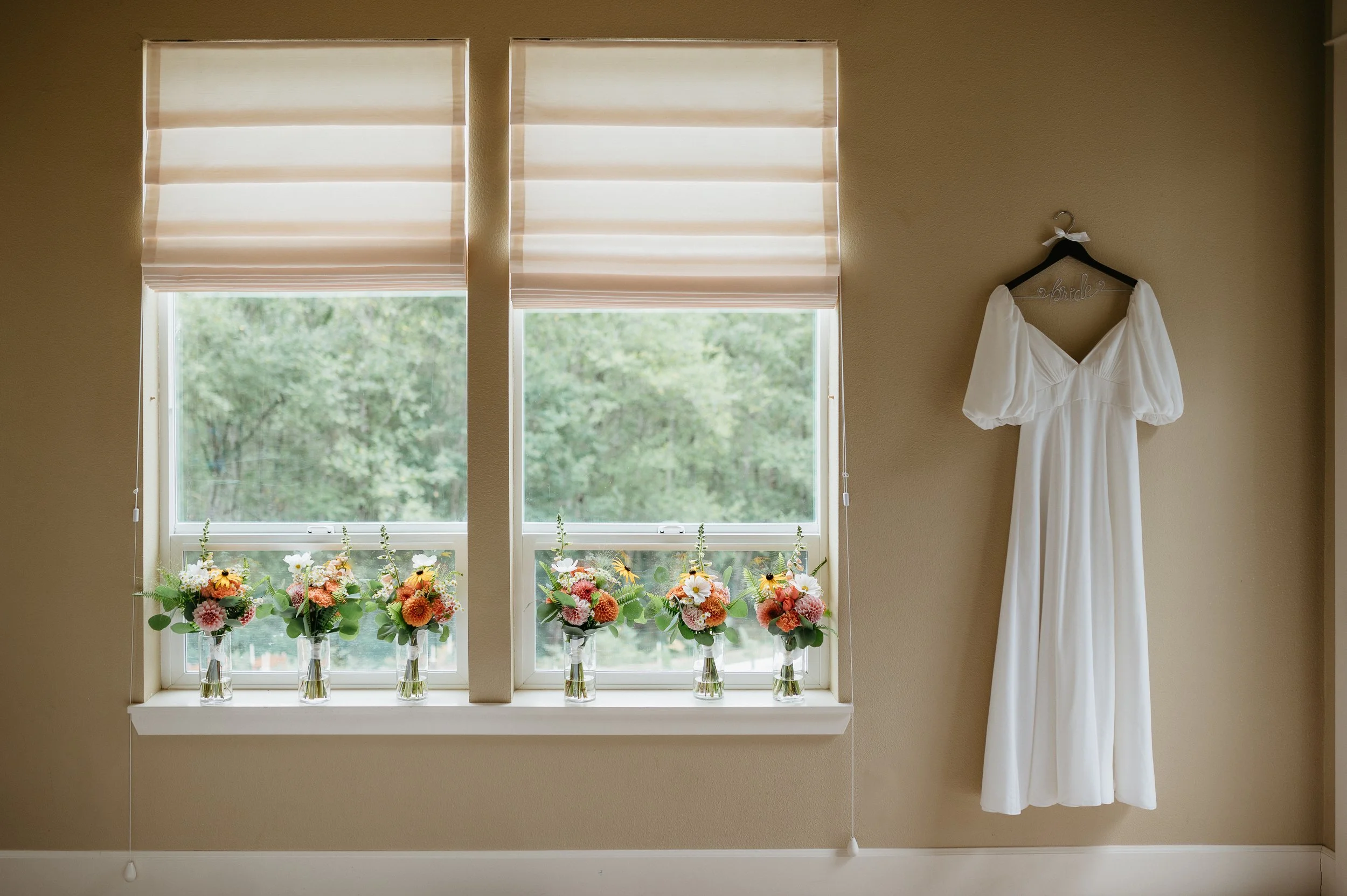 WEDDING GALLERY — JUNEBUG FLOWER FARM