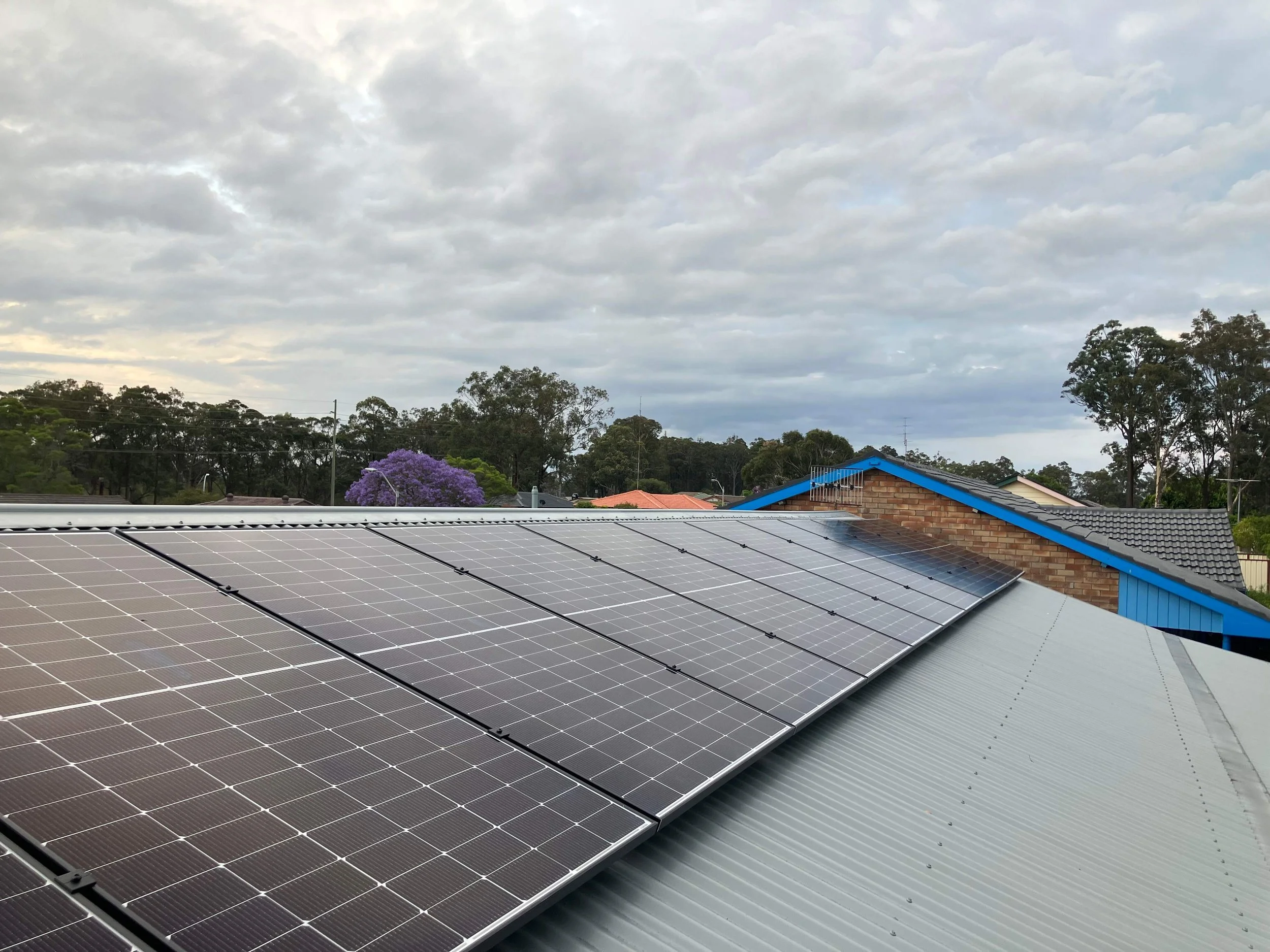 About Us — Newy Solar Co