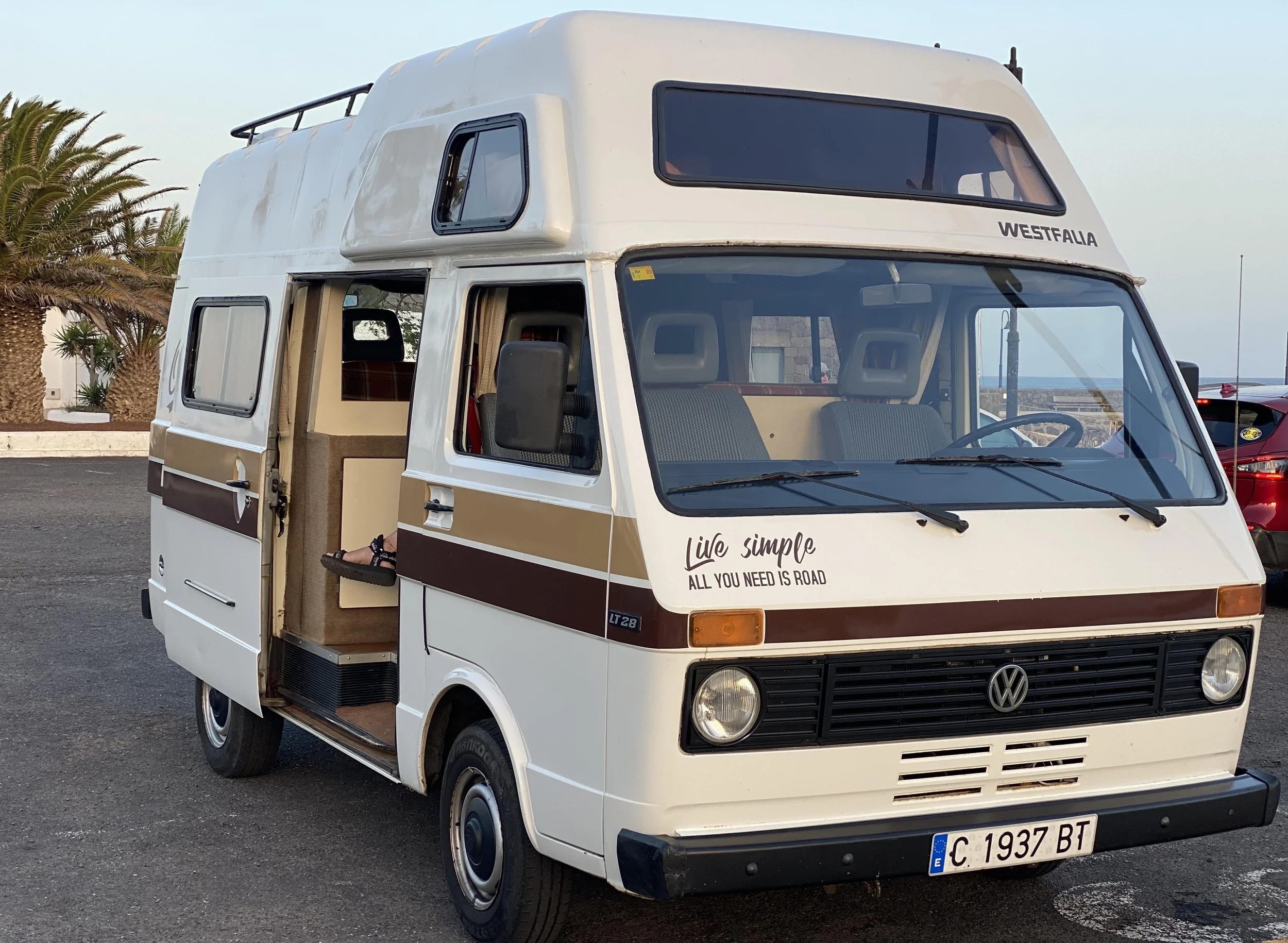 Camper Van Lanzarote — TURTLES VAN