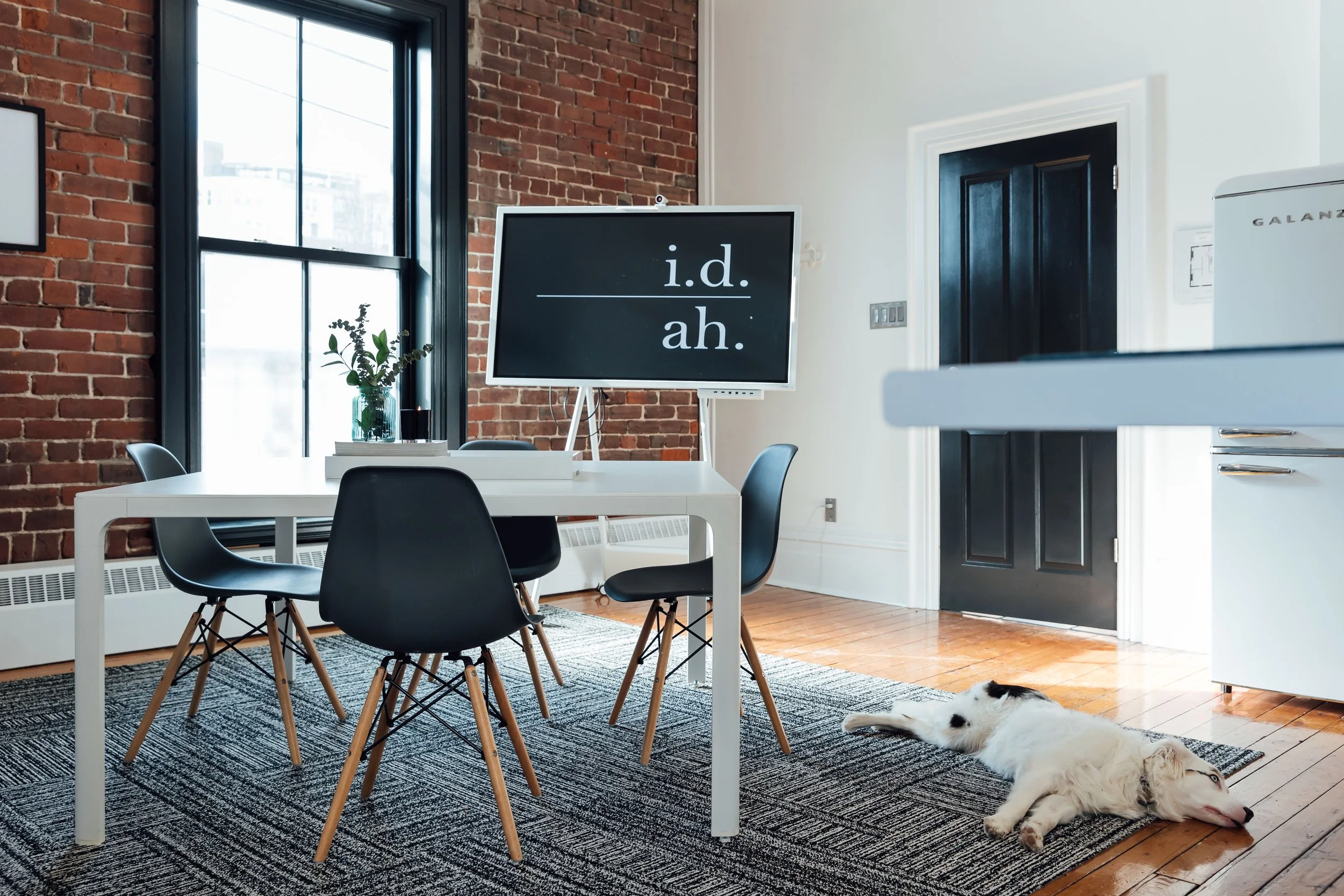 i.d.ah. design studio