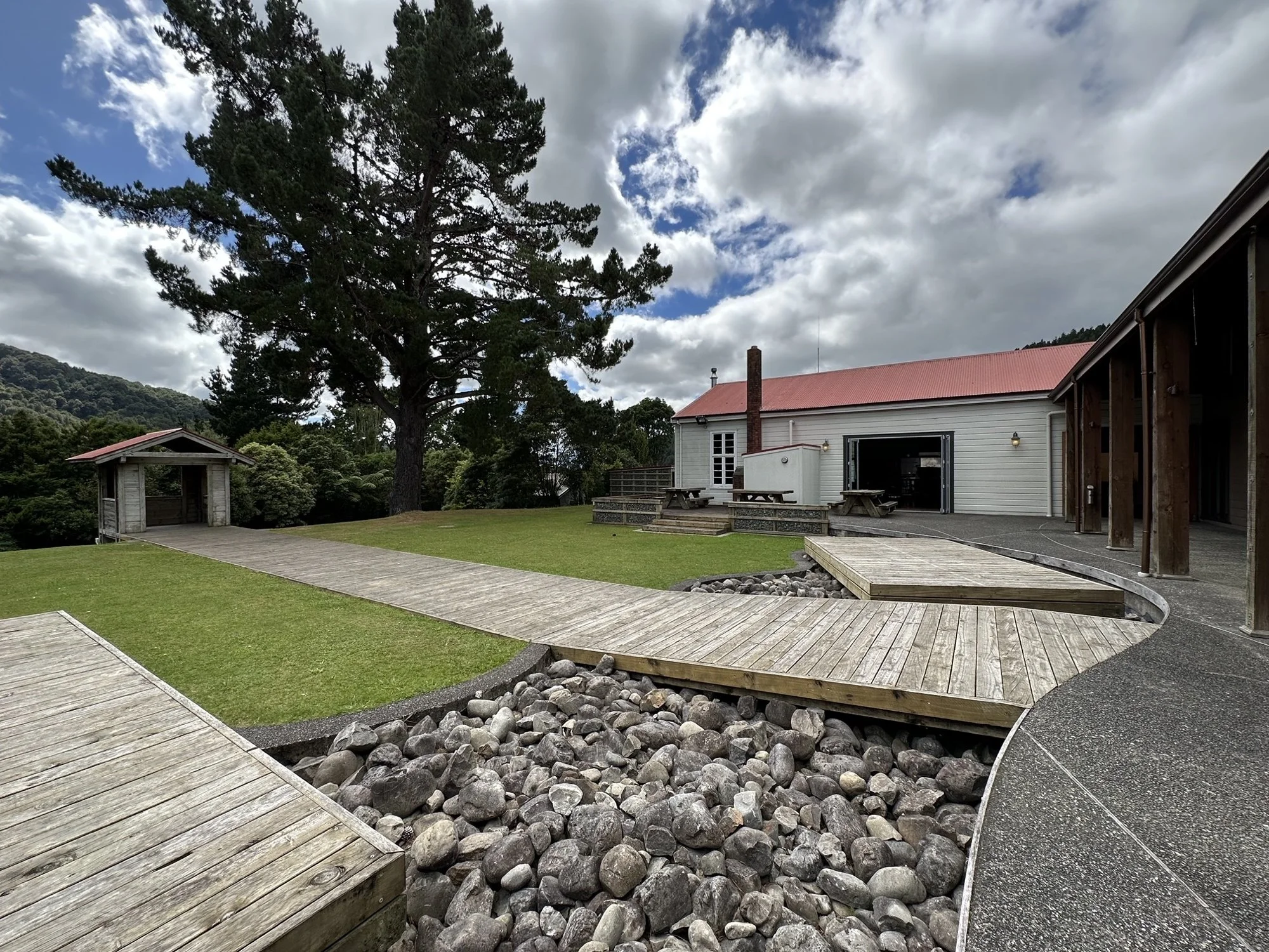 Our exceptional venues — Silverstream Retreat — Conferences, weddings ...