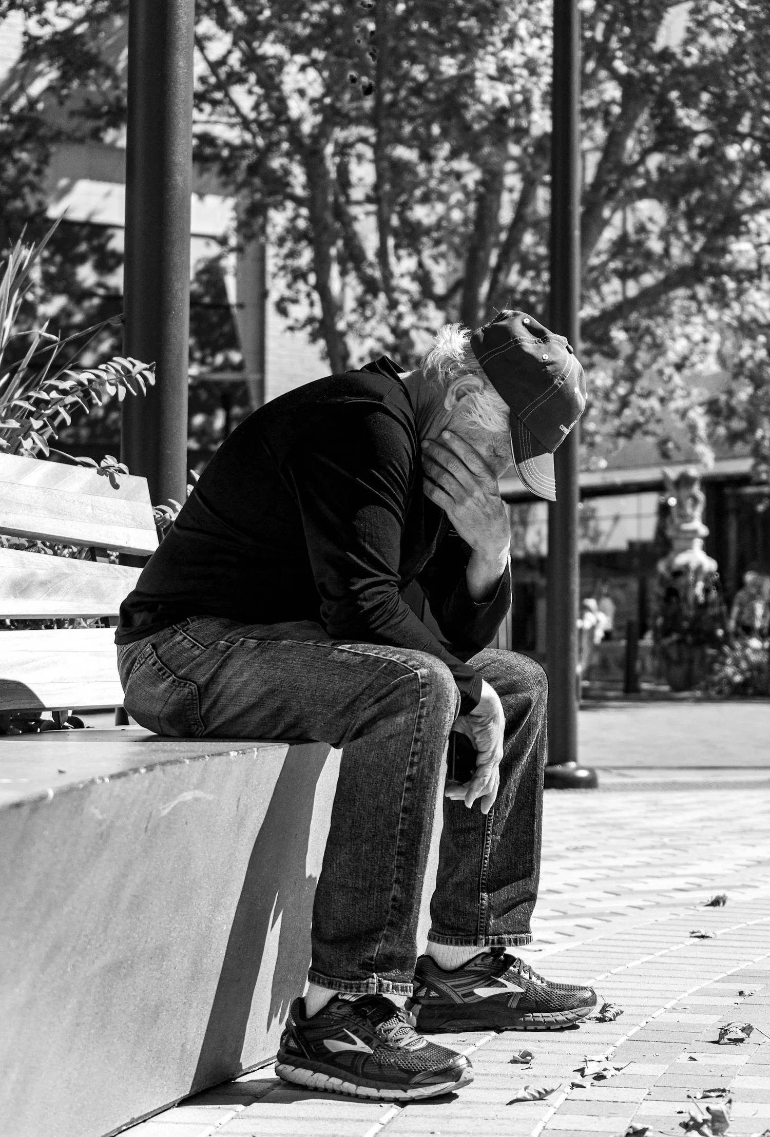 Understanding Midlife Crises: Challenges and Opportunities for Growth ...