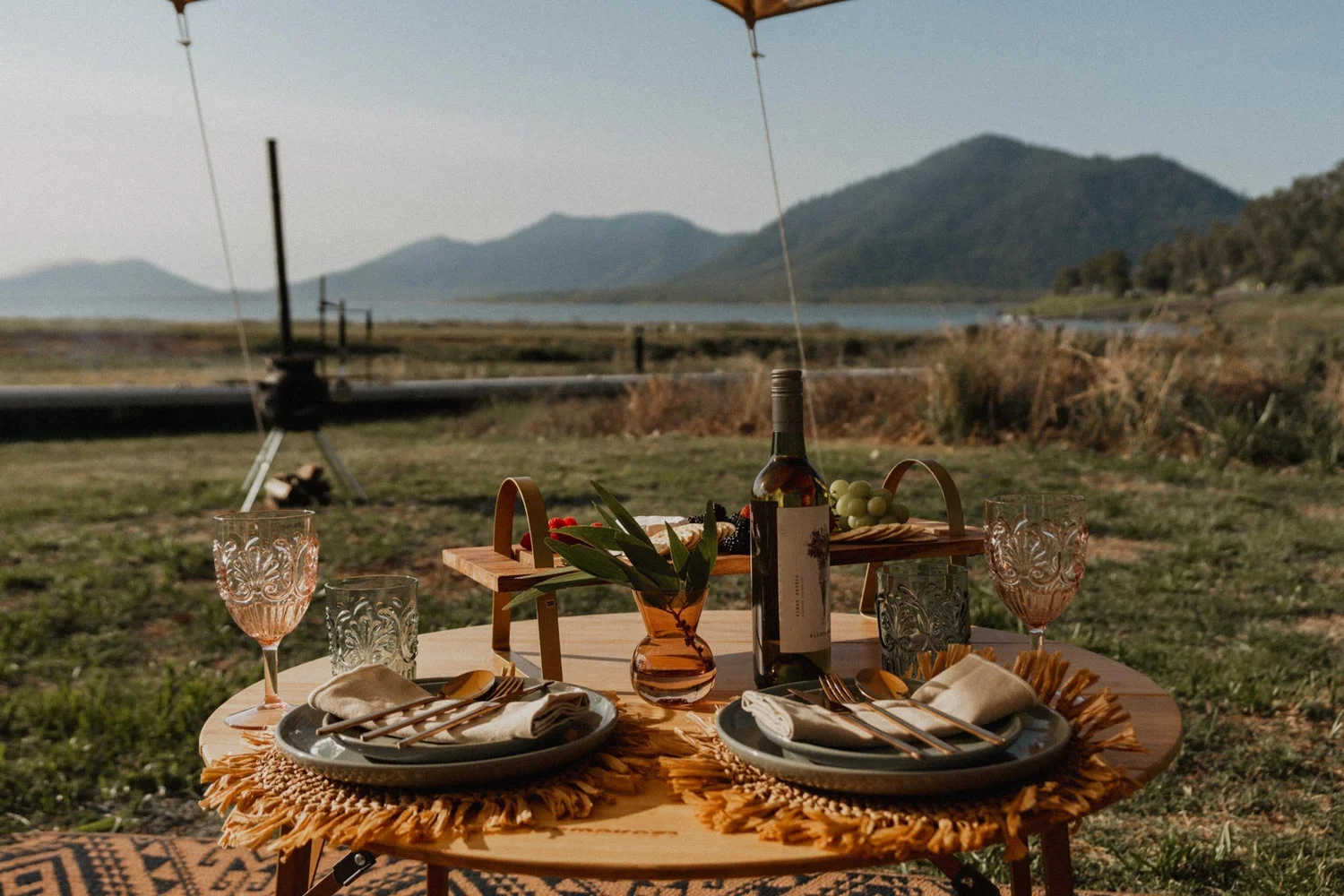 Lake Proserpine Glamping
