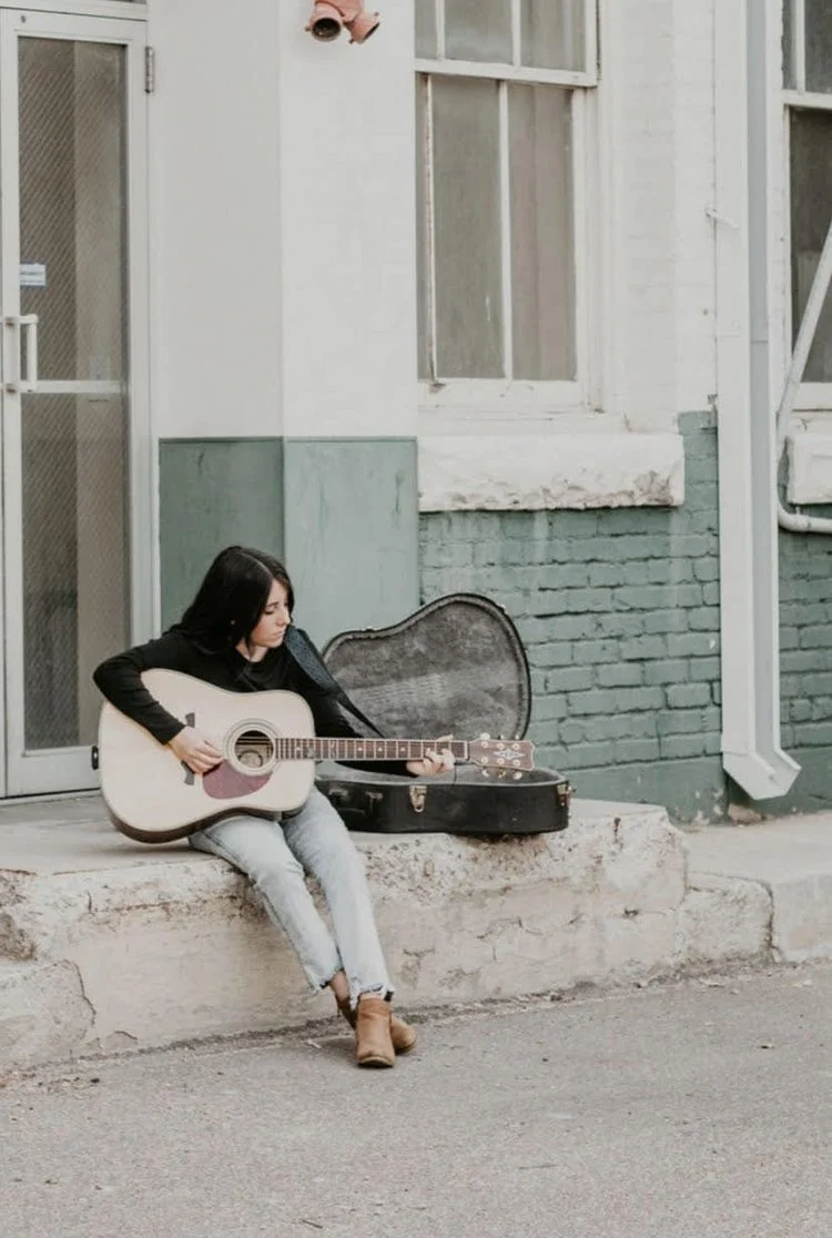 MEET THE BEST MUSIC TEACHERS — Snake River Strings Co