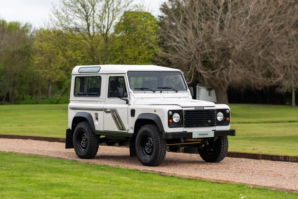 1995 Land Rover Defender 90 - Pangaea Classics