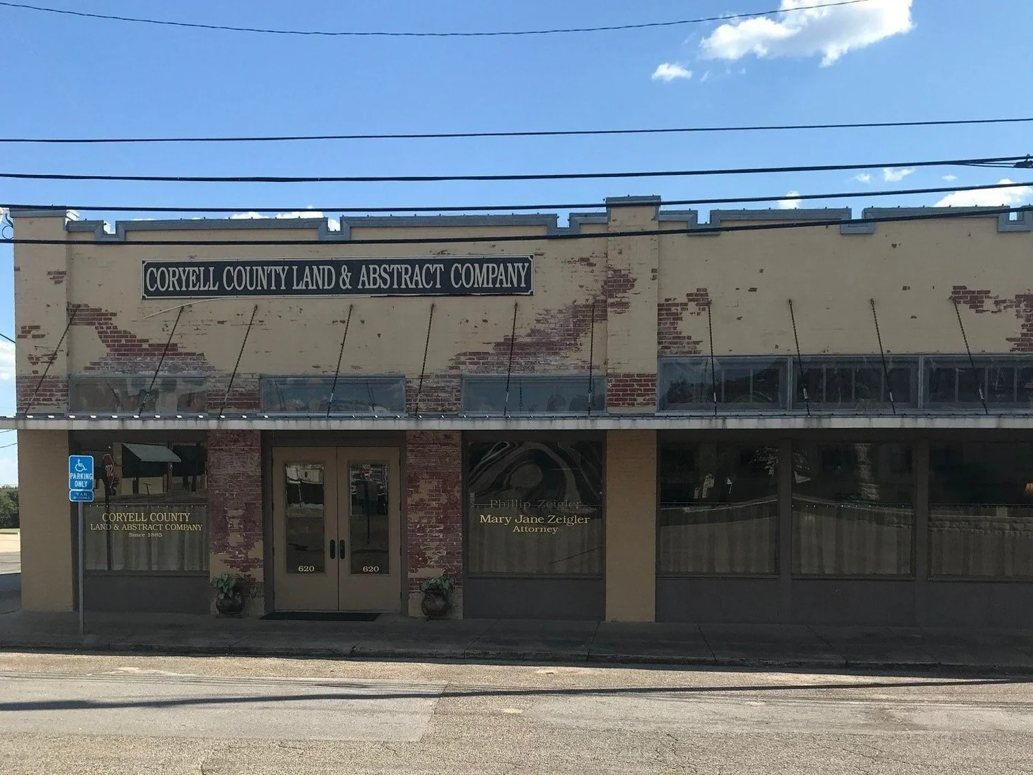 Coryell County Land & Abstract
