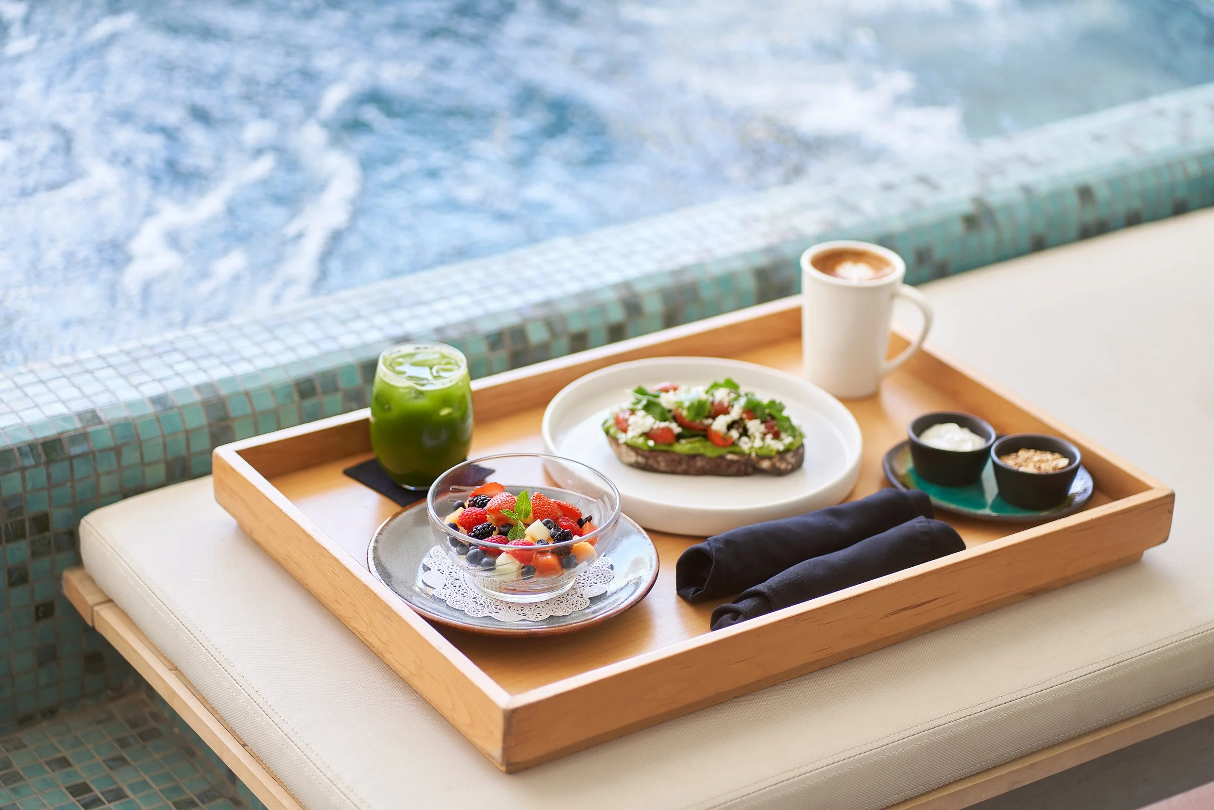 Explore Bahia Cabo's Amenities: Dining, Transportation, WiFi & More ...