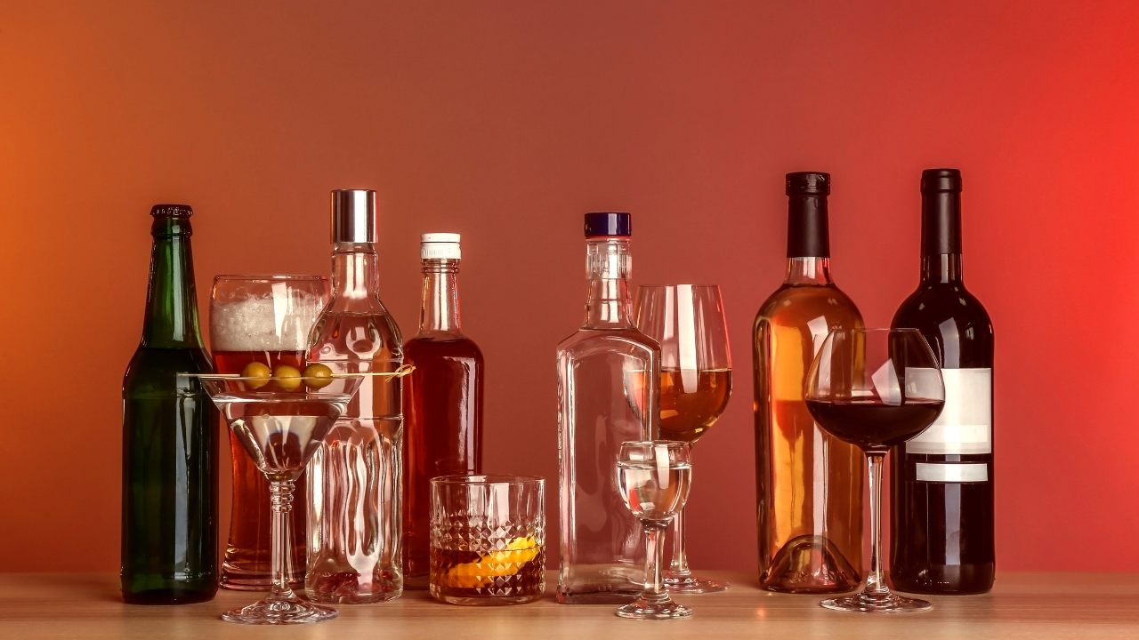 8 RTD Bottled Cocktails and Other AlcBev Bottle Sizes — Drayhorse