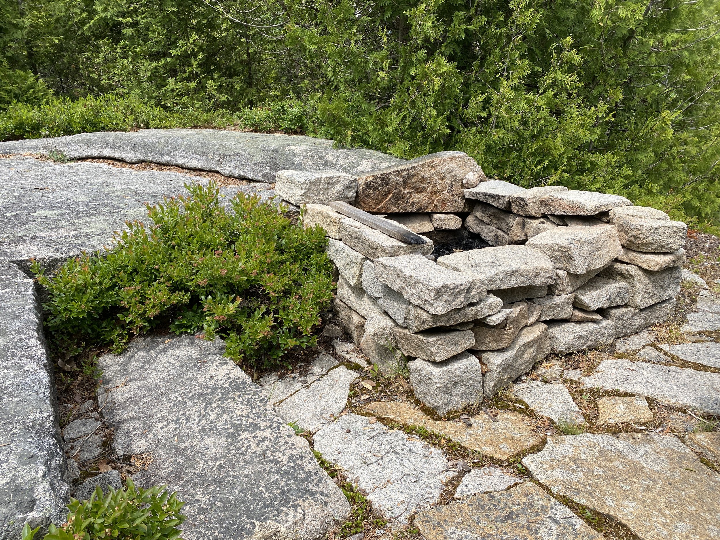 Hall Quarry Rentals - Deer Track cottage — Hall Quarry Rentals