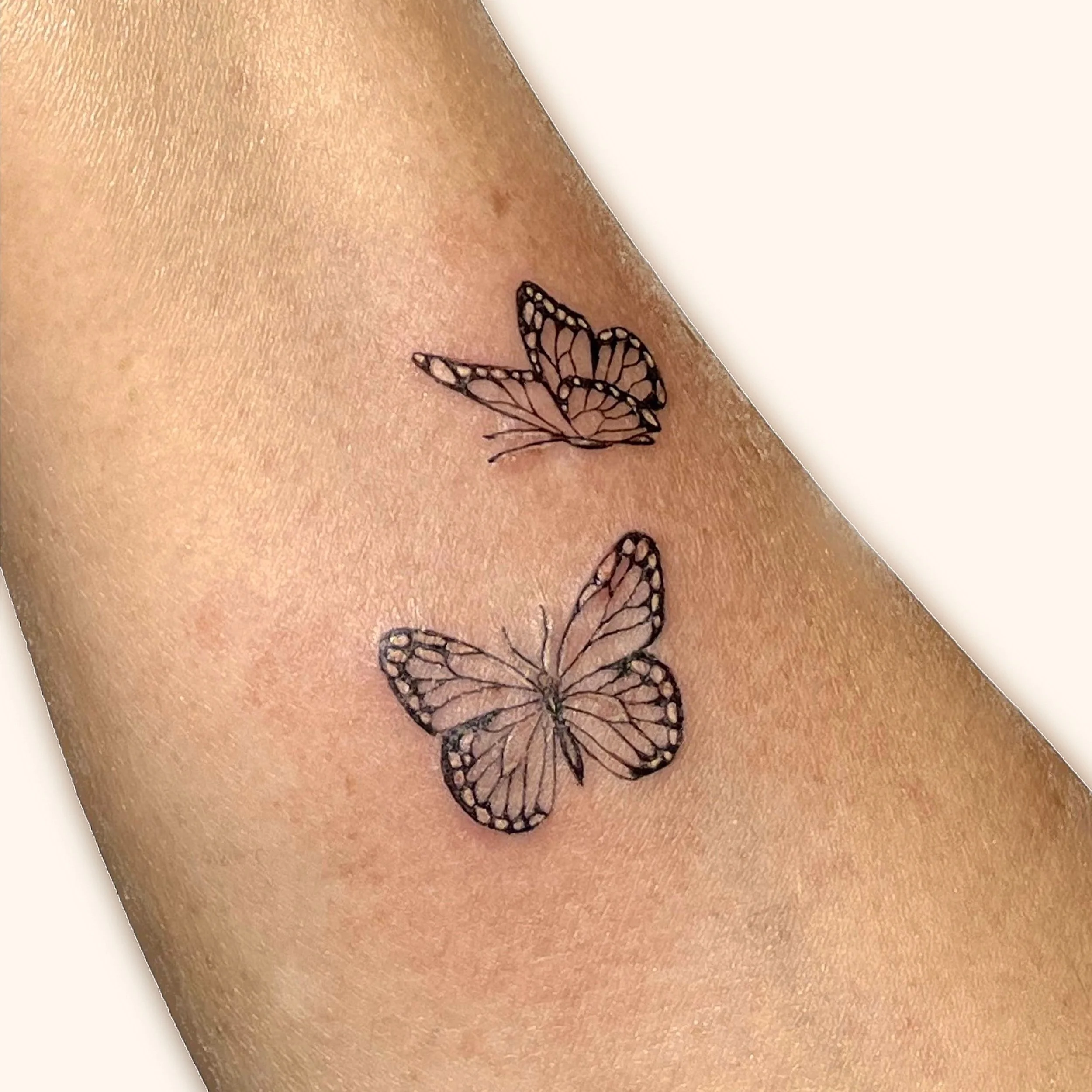 Fine Line Tattoos Victoria, BC