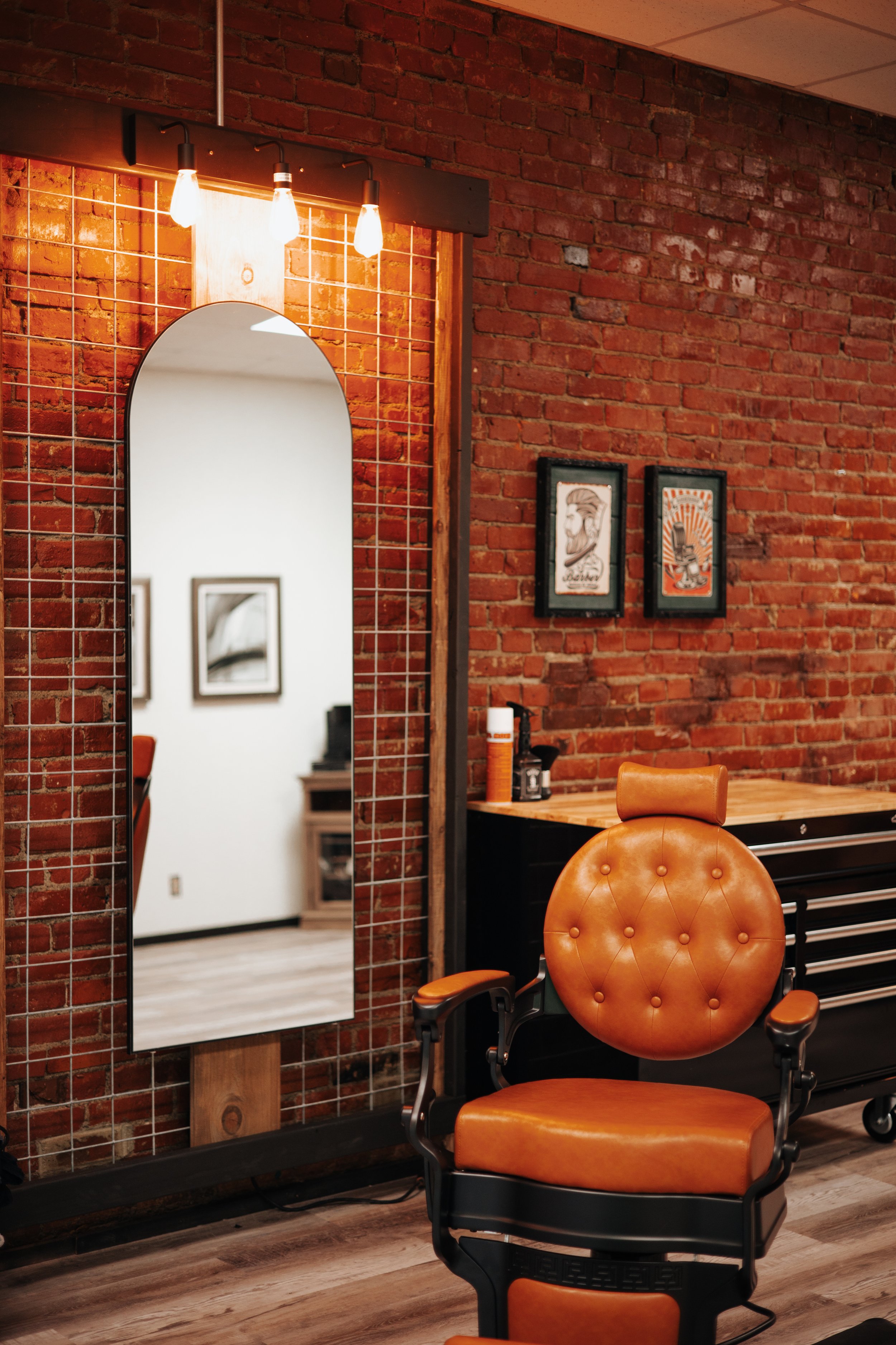 Early Bird Barber