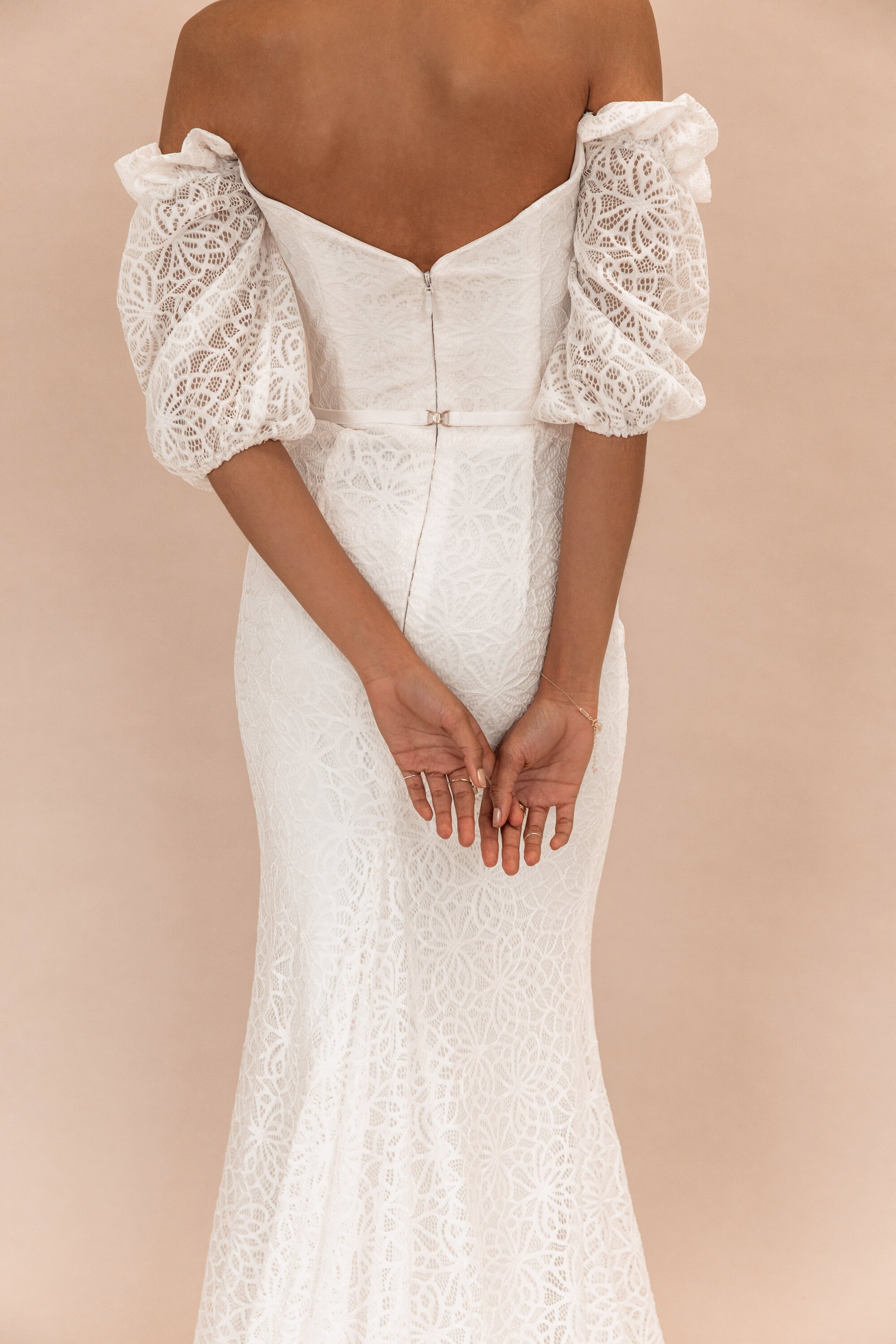 Erin Wrap & Gloves by Karen Willis Holmes — Mrs Fray