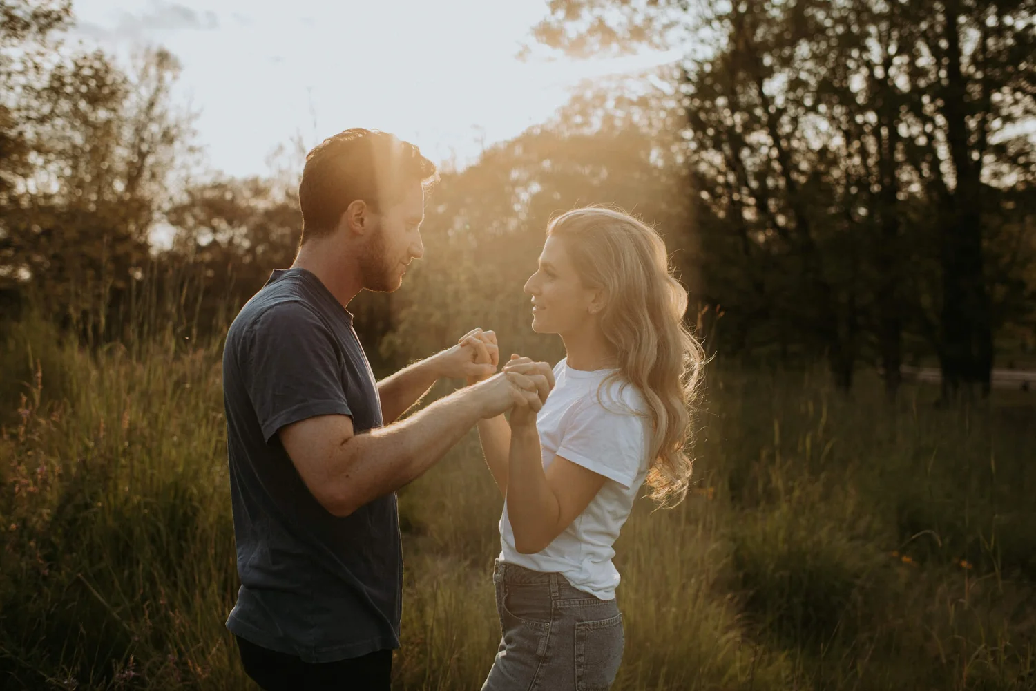 COUPLES IN LOVE | Scarlet O'Neill