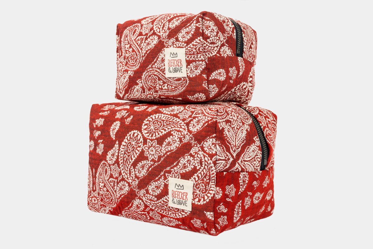 ERICA POUCH — BLEECKER & LOVE