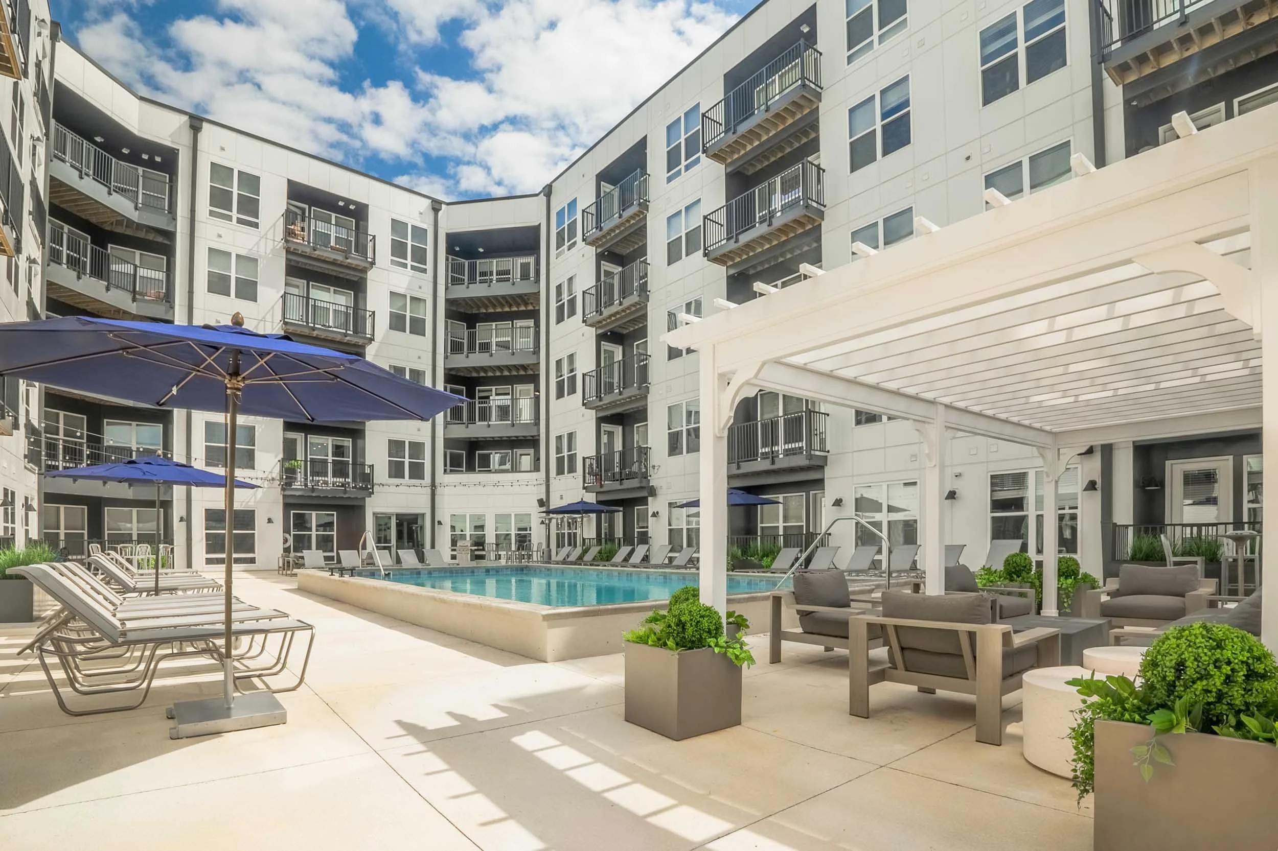 Upper Arlington Apartments Photo Gallery — Lane Lofts
