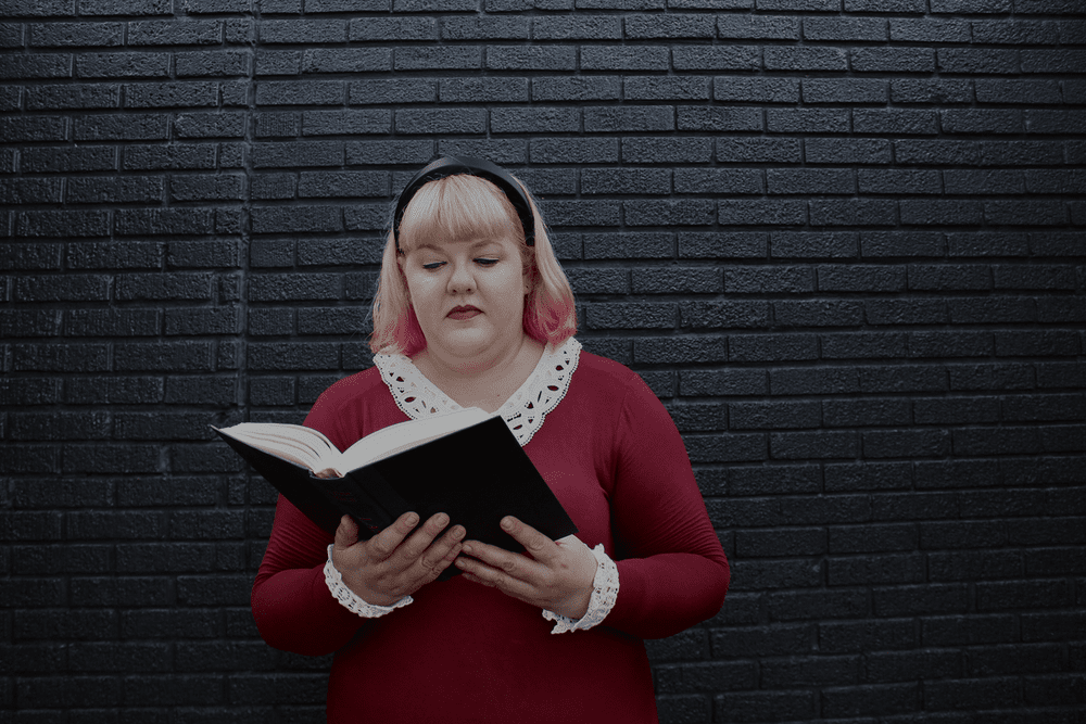 Costume in my Closet: Sabrina Spellman from Chilling Adventures of ...