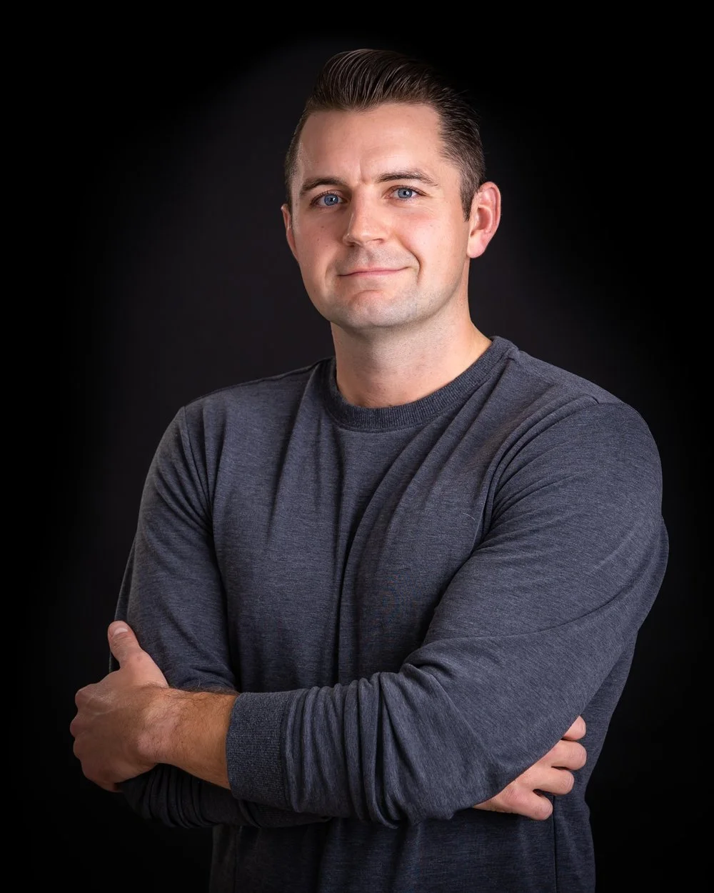 Best Winnipeg Wedding Photographer - MARK EADIE