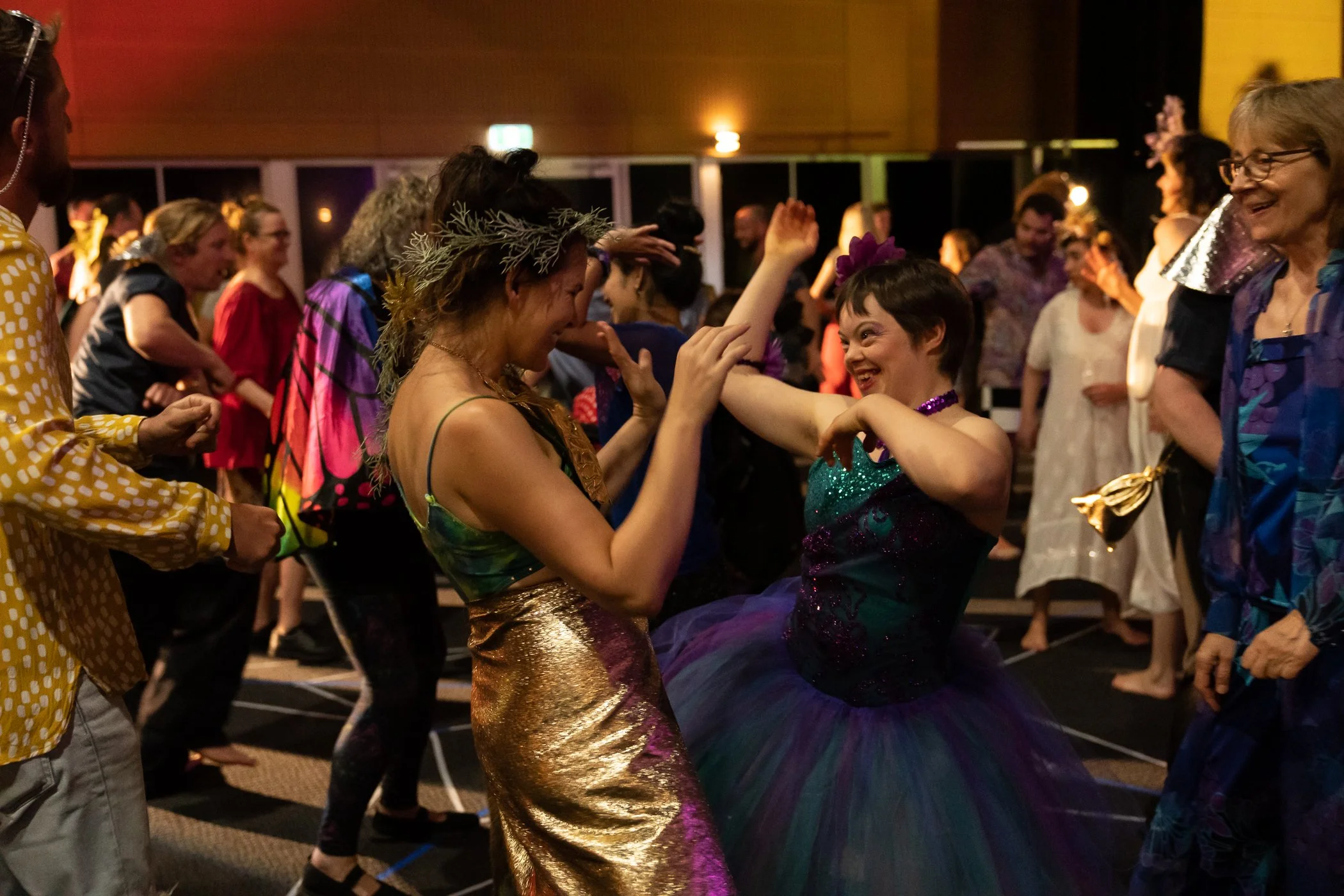 Contact 3 — Sprung Dance Theatre