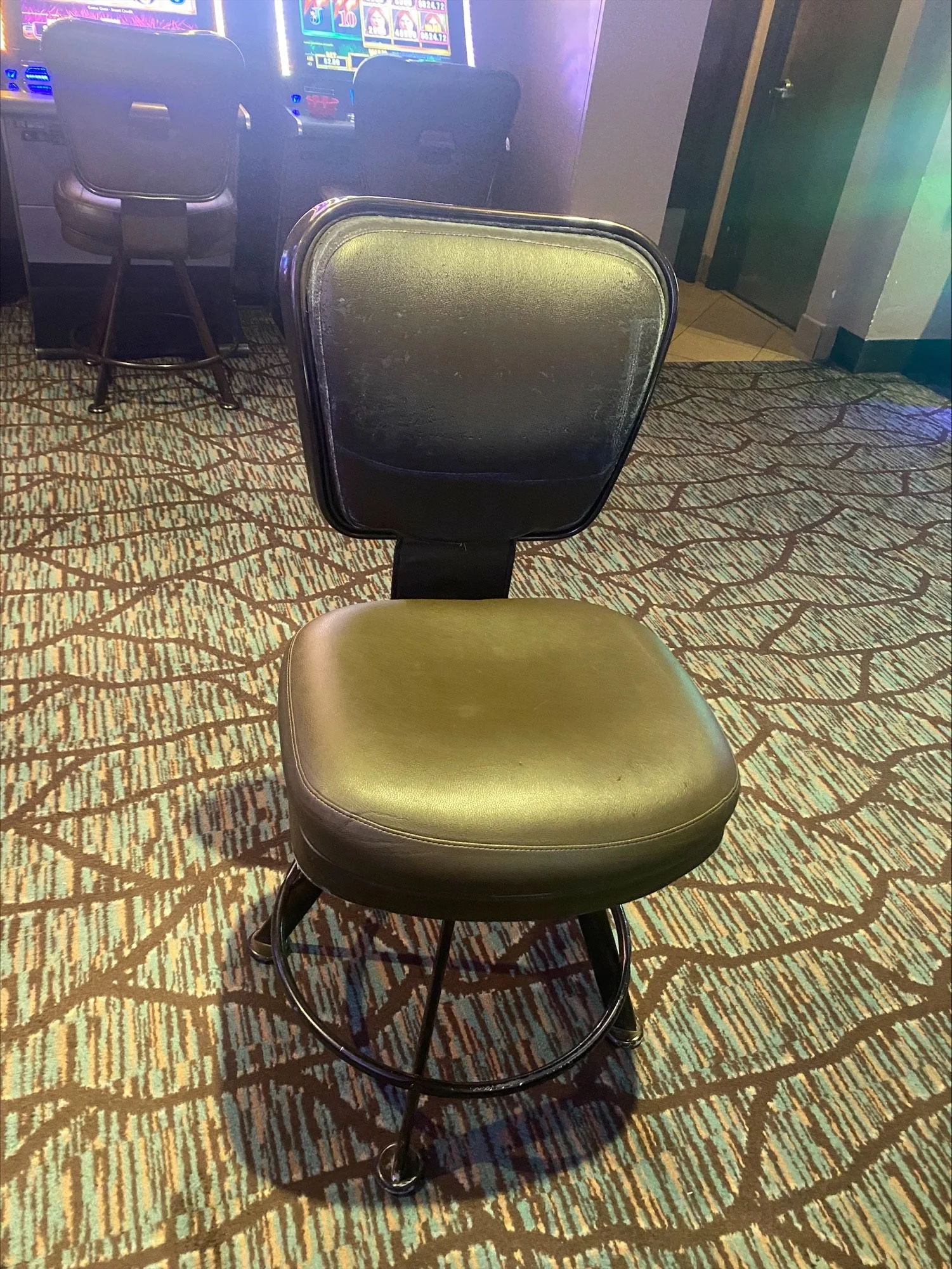 GASSER SLOT CHAIR — Casino Products Worldwide