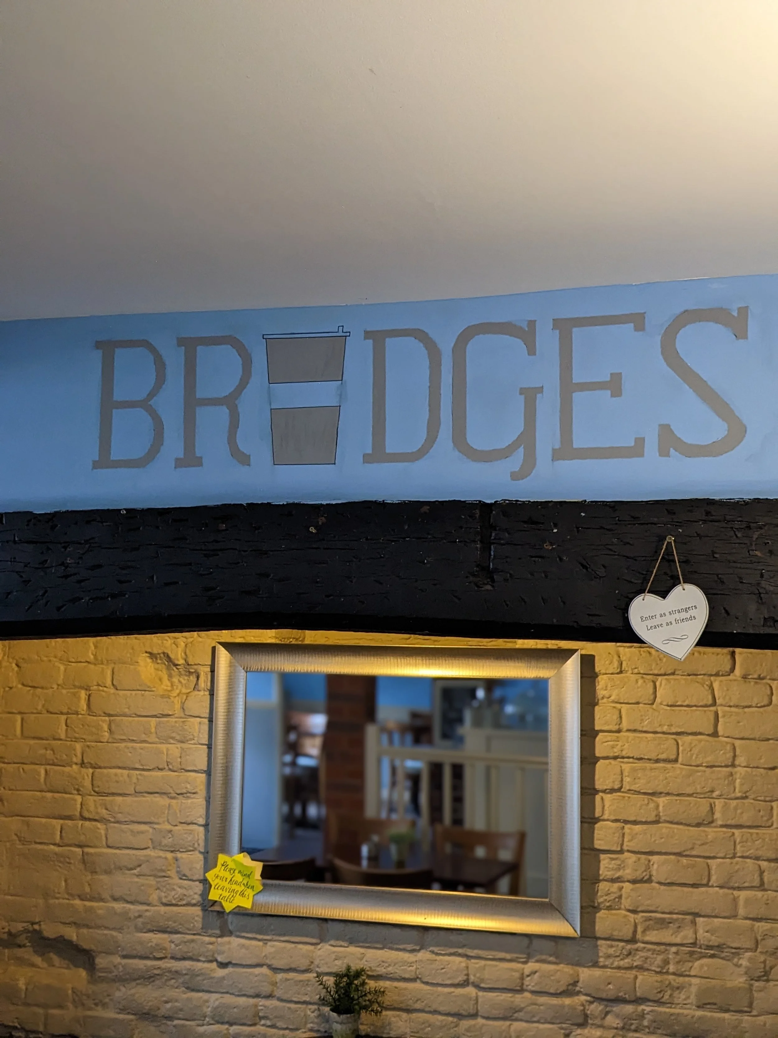 Bridges Cafe
