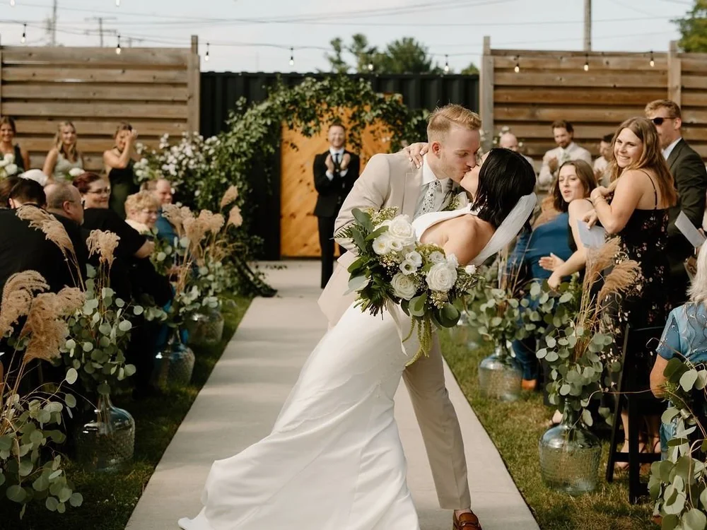 photos — Solarium by Watermark Rustic Wedding Venue in Southwest ...