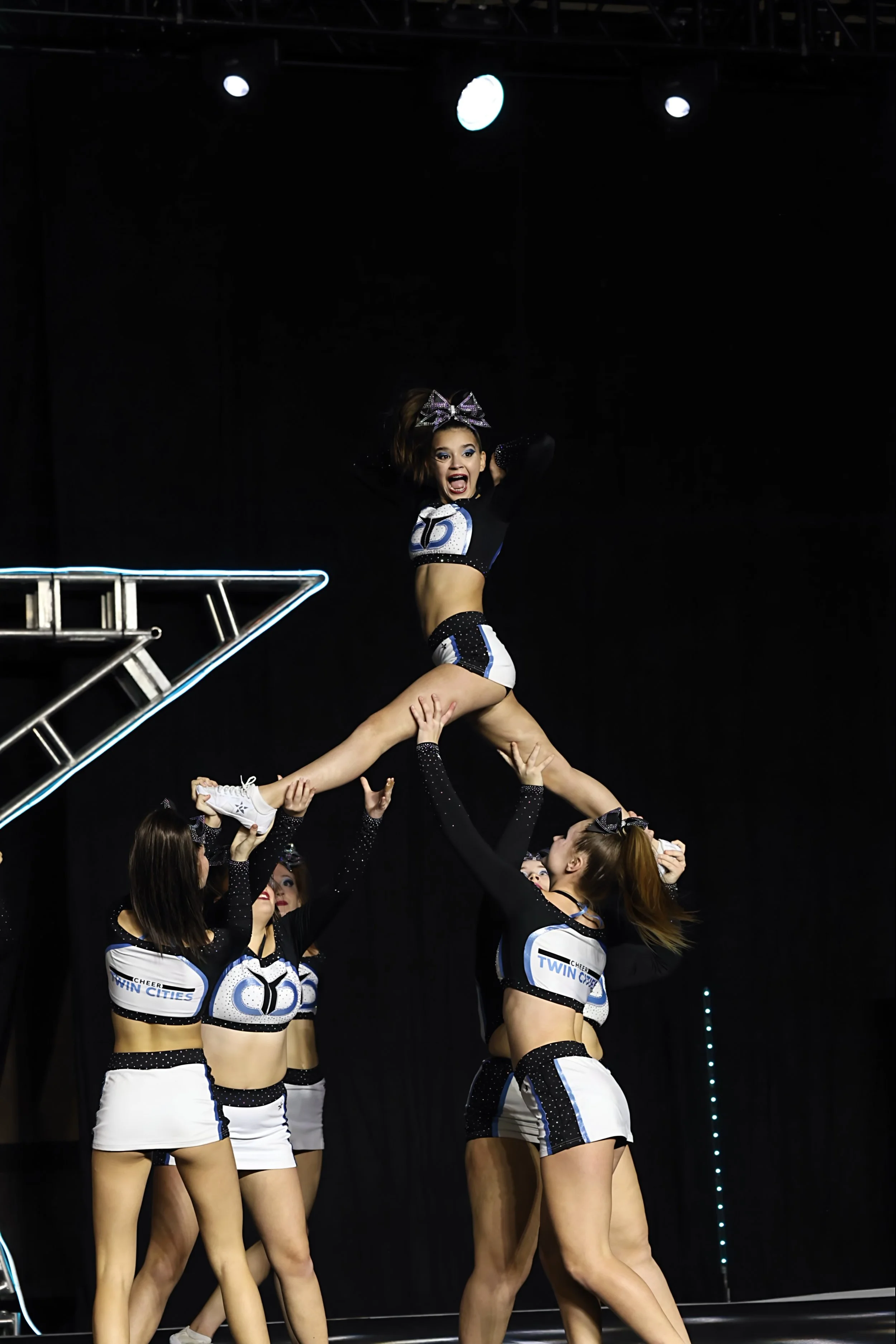 CHEER TWIN CITIES