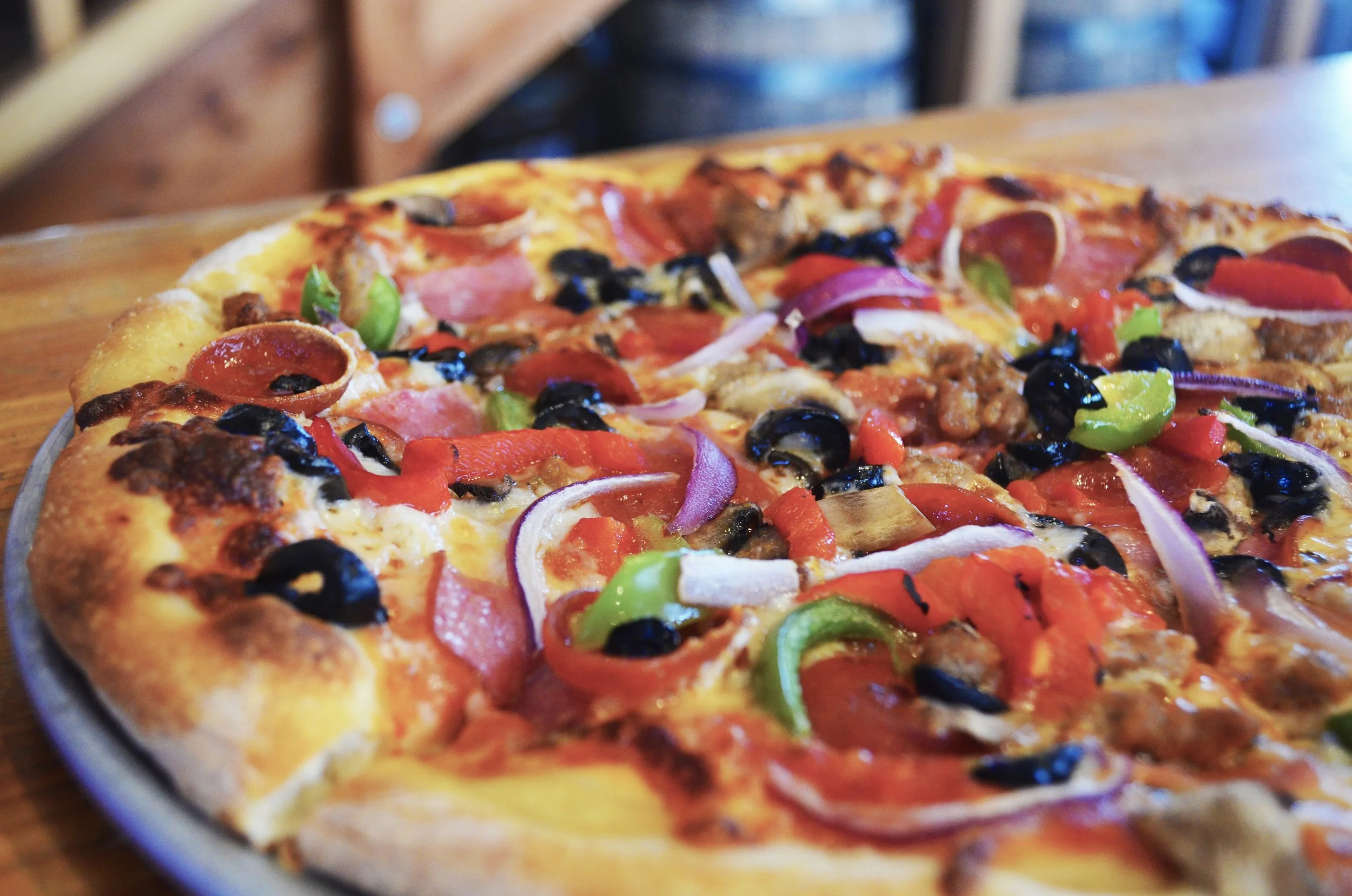 Gallery 3 — Lucky 13 Pizza