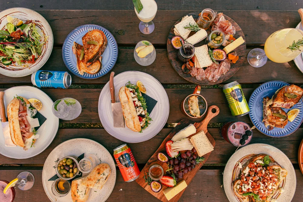 Bar Botanica — Distillery Botanica