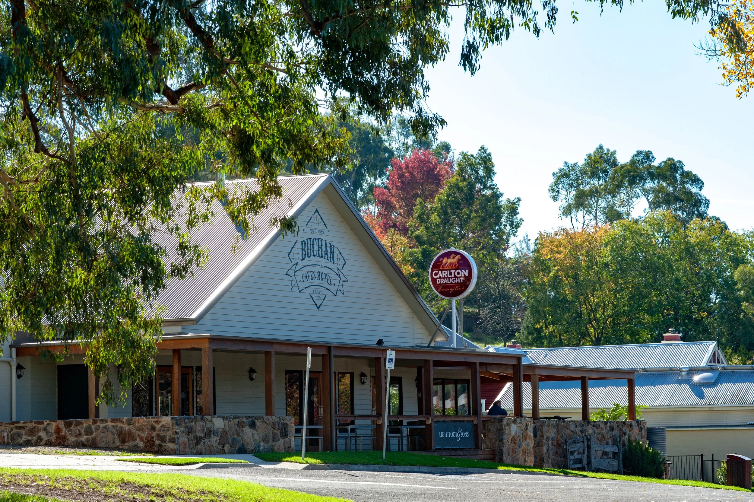 The Story of Buchan Pub — Buchan Caves Hotel