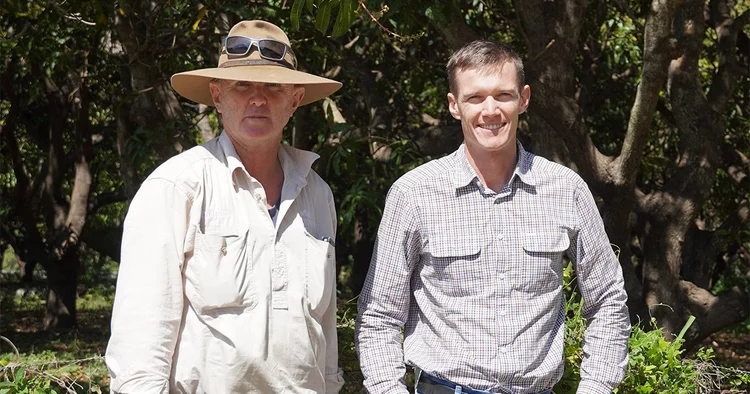 Weaving together a brighter future for farming and the reef — Growcom