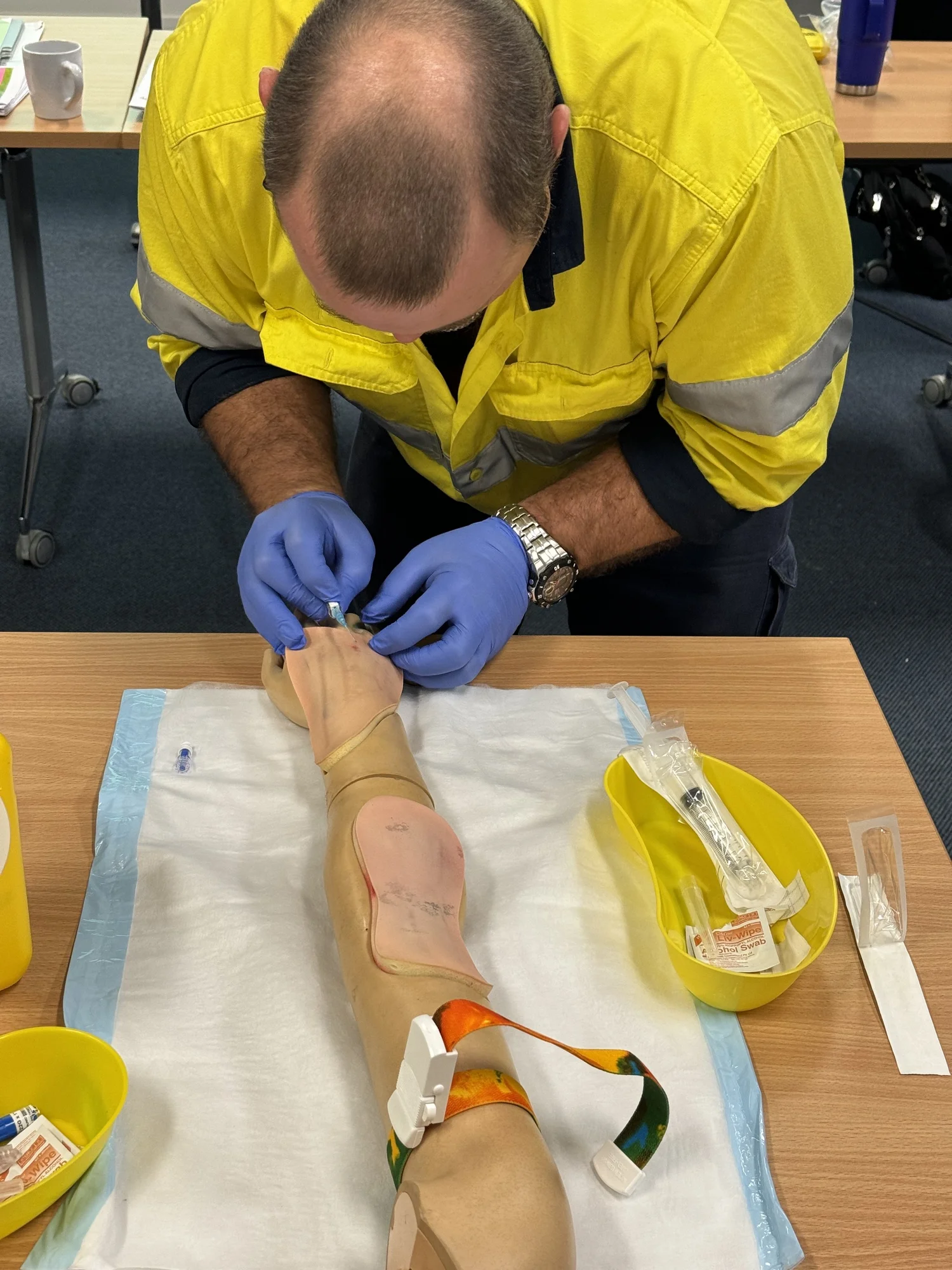 EMT Advanced (AEMT) — First Response Australia