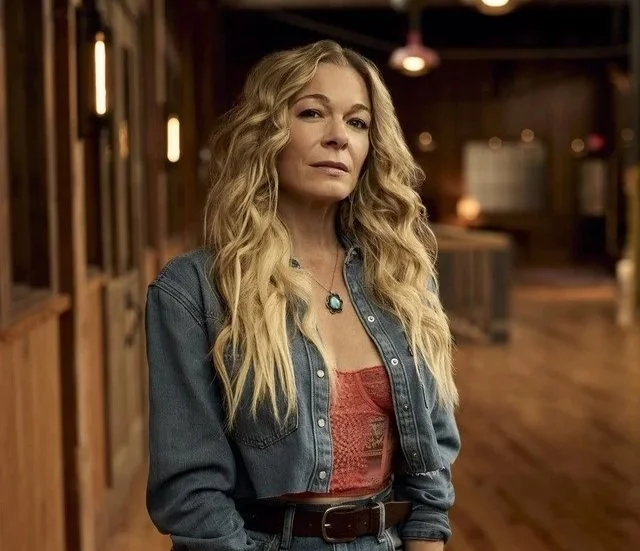 Watch LeAnn Rimes on the ABC TV Show 9-1-1 Nashville