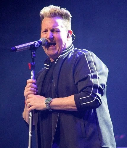 Review: Rascal Flatts Make an Emotional Return in Evansville, Indiana