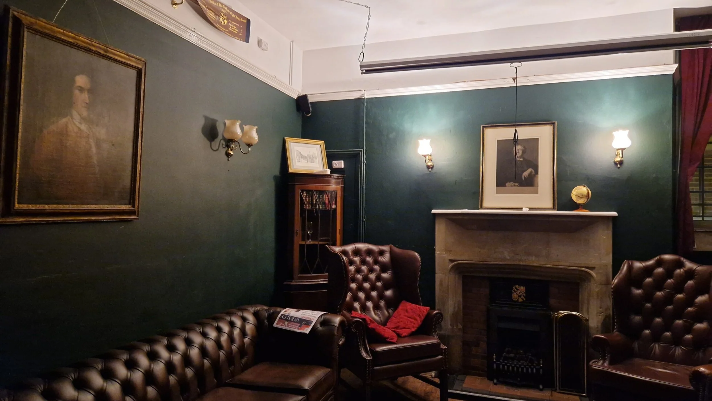 MCR Room — Magdalene MCR