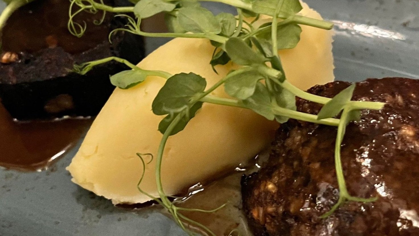FOOD — The Roebuck - Otley