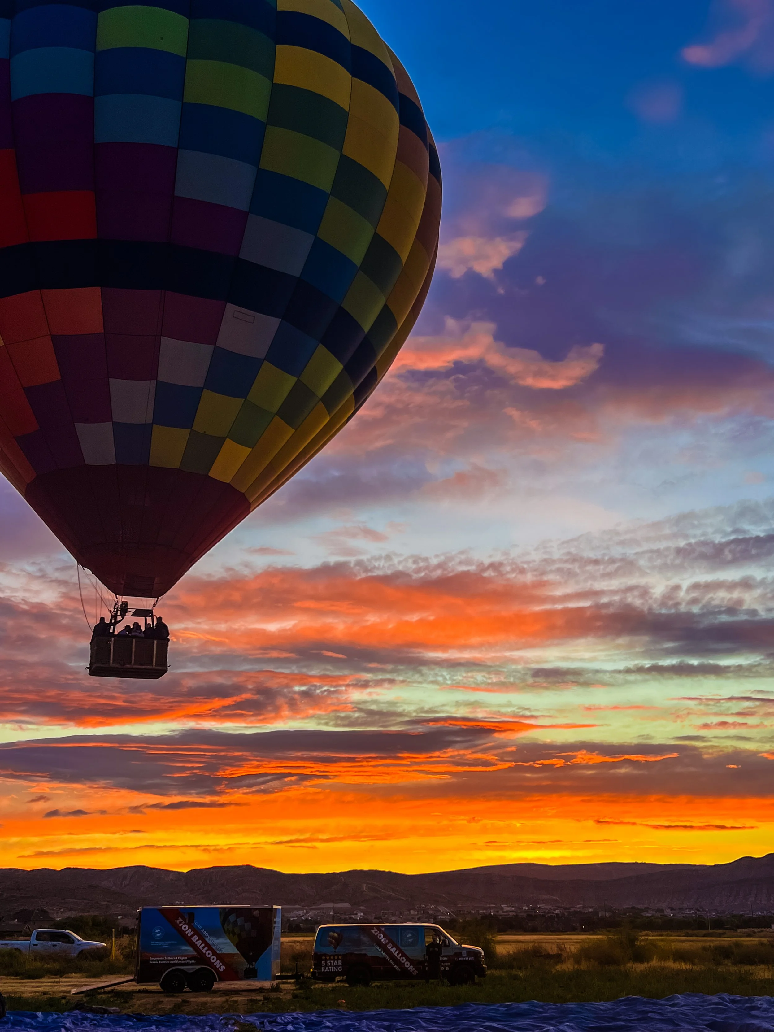 Zion Balloons | Experience Breathtaking Zion Hot Air Balloon Rides in Southern Utah