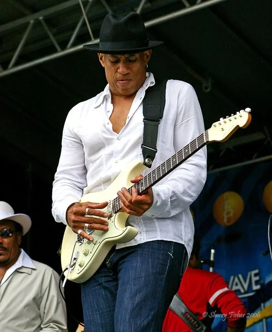 Artist List | Discover Musical Excellence — Guitars Handcrafted by Don ...