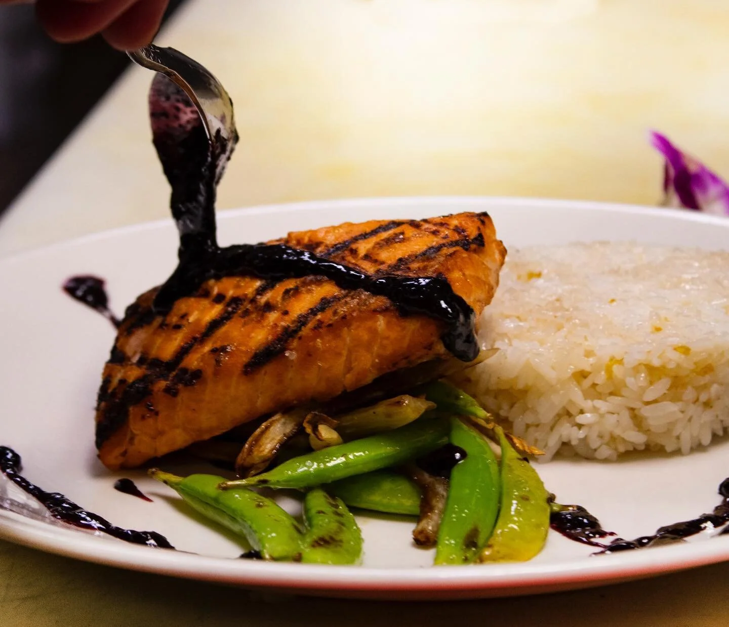 Midori Sushi and Martini Lounge