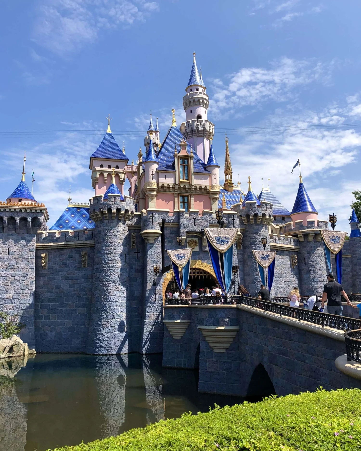 13 Best Disney Parks in the World, Ranked by a Huge Disney Fan | The ...