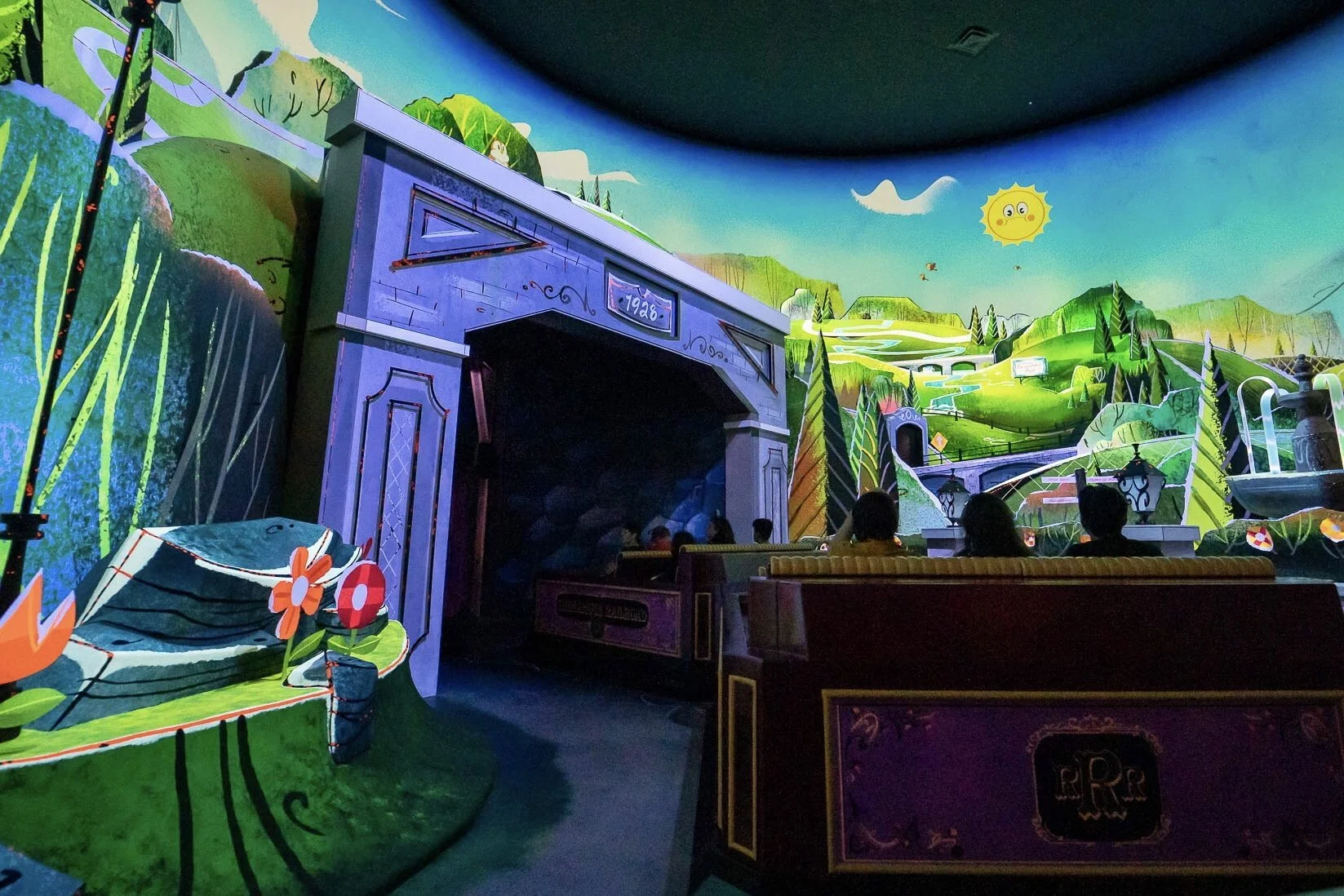 Your Guide to Mickey & Minnie’s Runaway Railway at Hollywood Studios ...