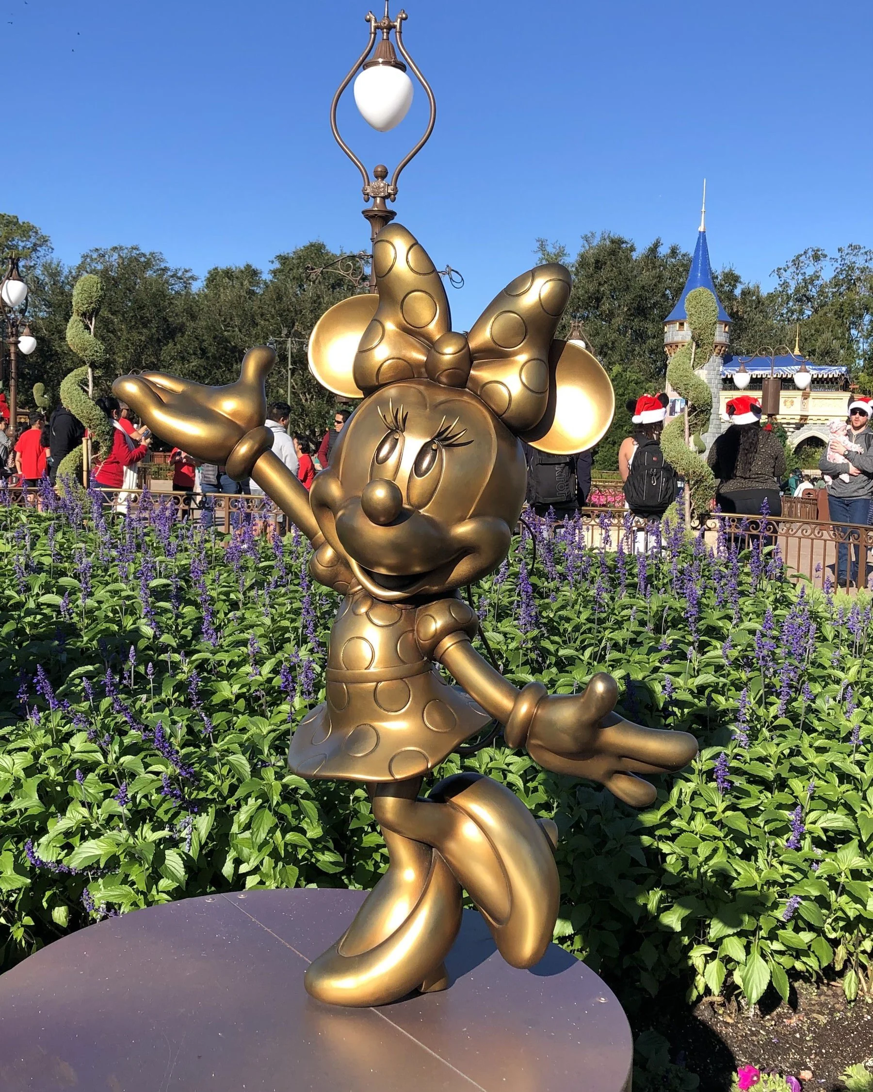 Where to Find All the Disney Fab 50 Character Statues at Disney World ...