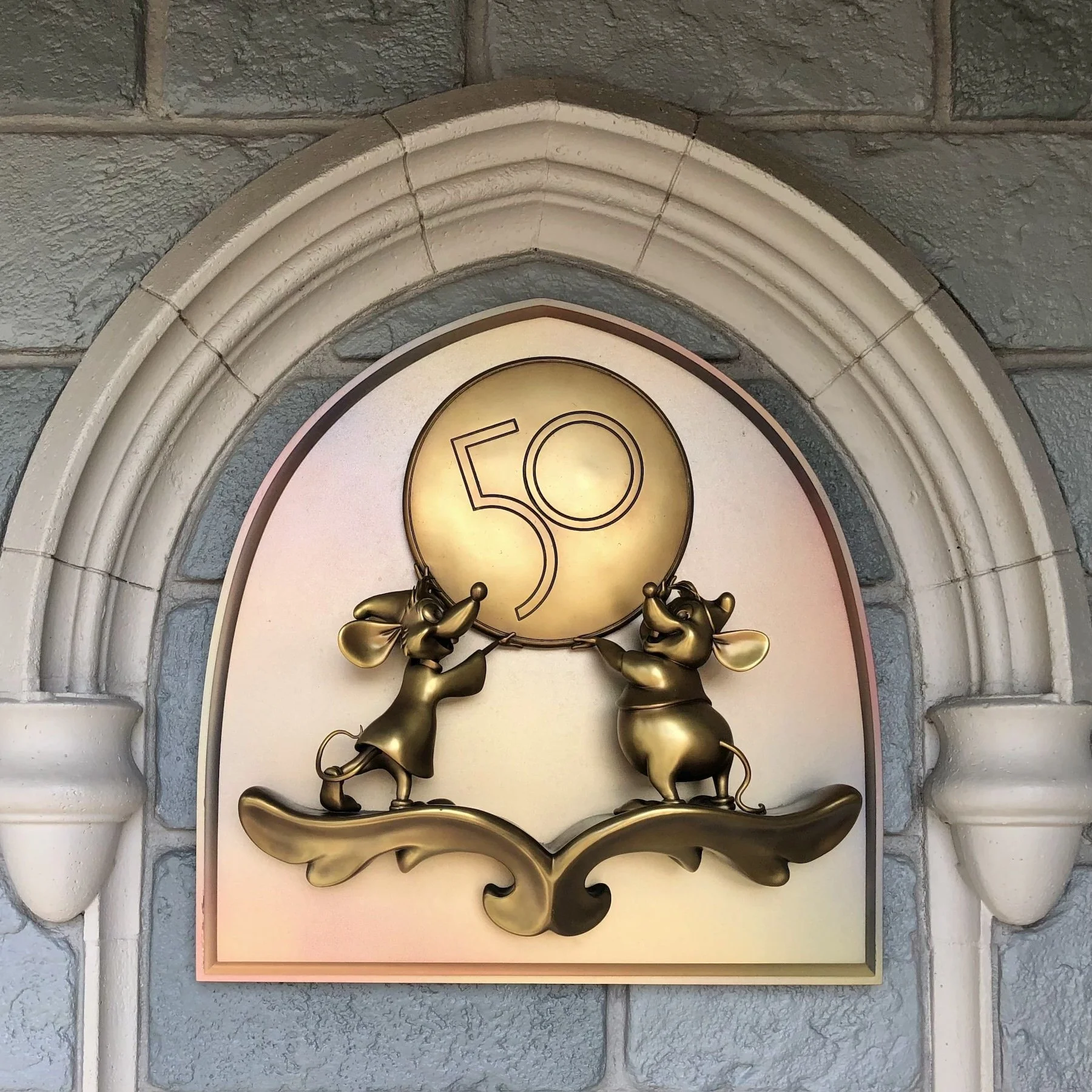 Where to Find All the Disney Fab 50 Character Statues at Disney World ...