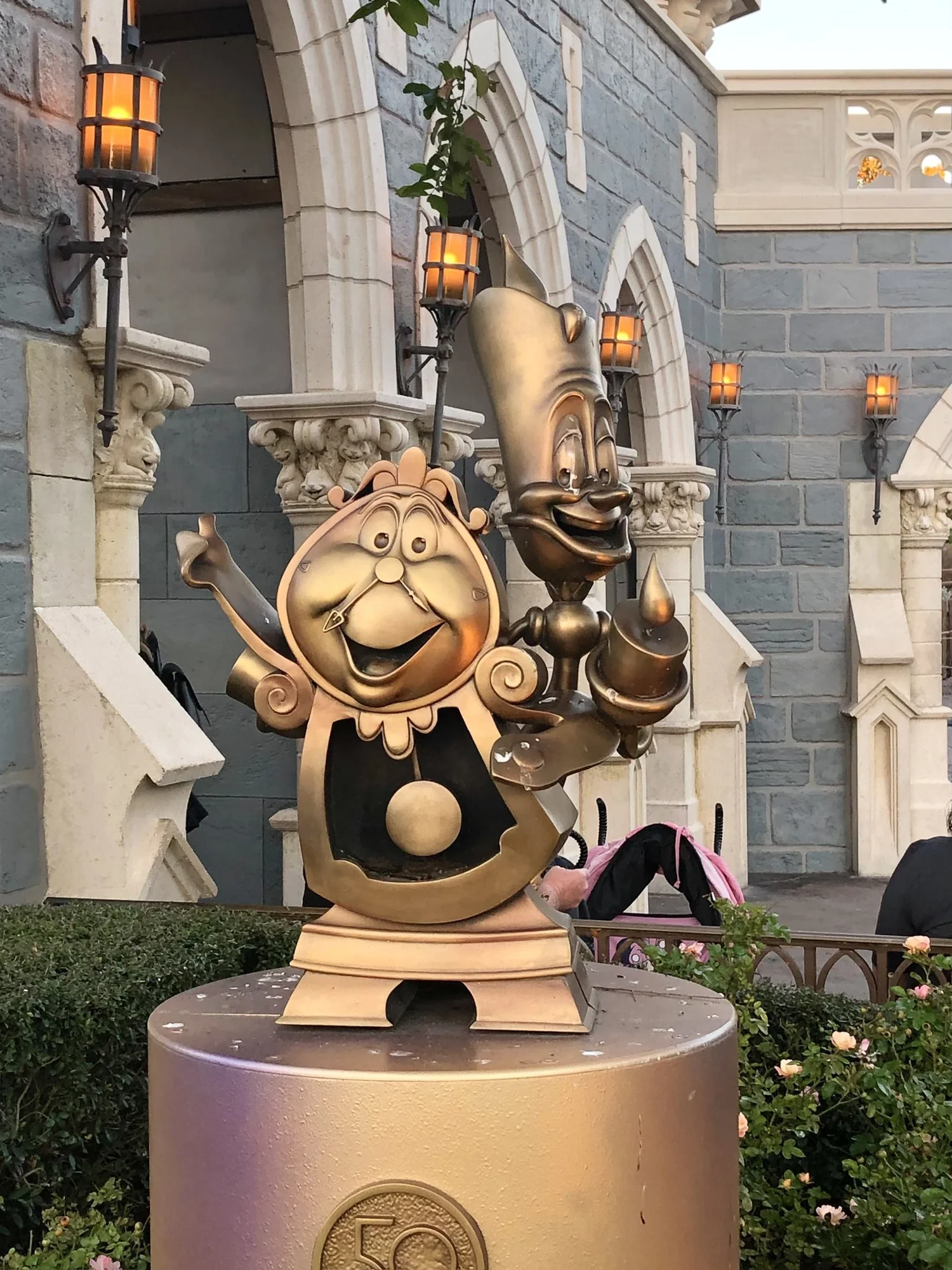 Where to Find All the Disney Fab 50 Character Statues at Disney World ...