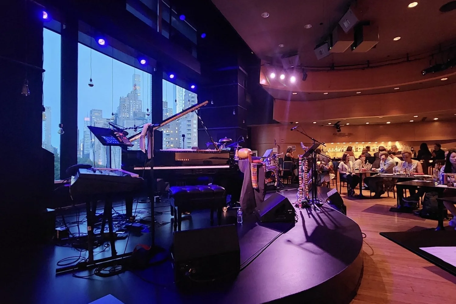 15 Best Jazz Clubs in NYC for Live Music, Cocktails, and a Fun Night ...