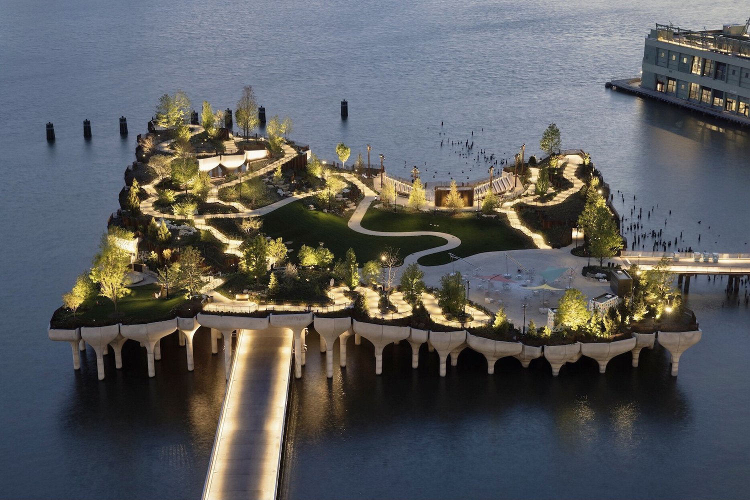 Your Complete Guide to Little Island in New York City | The Exploreist